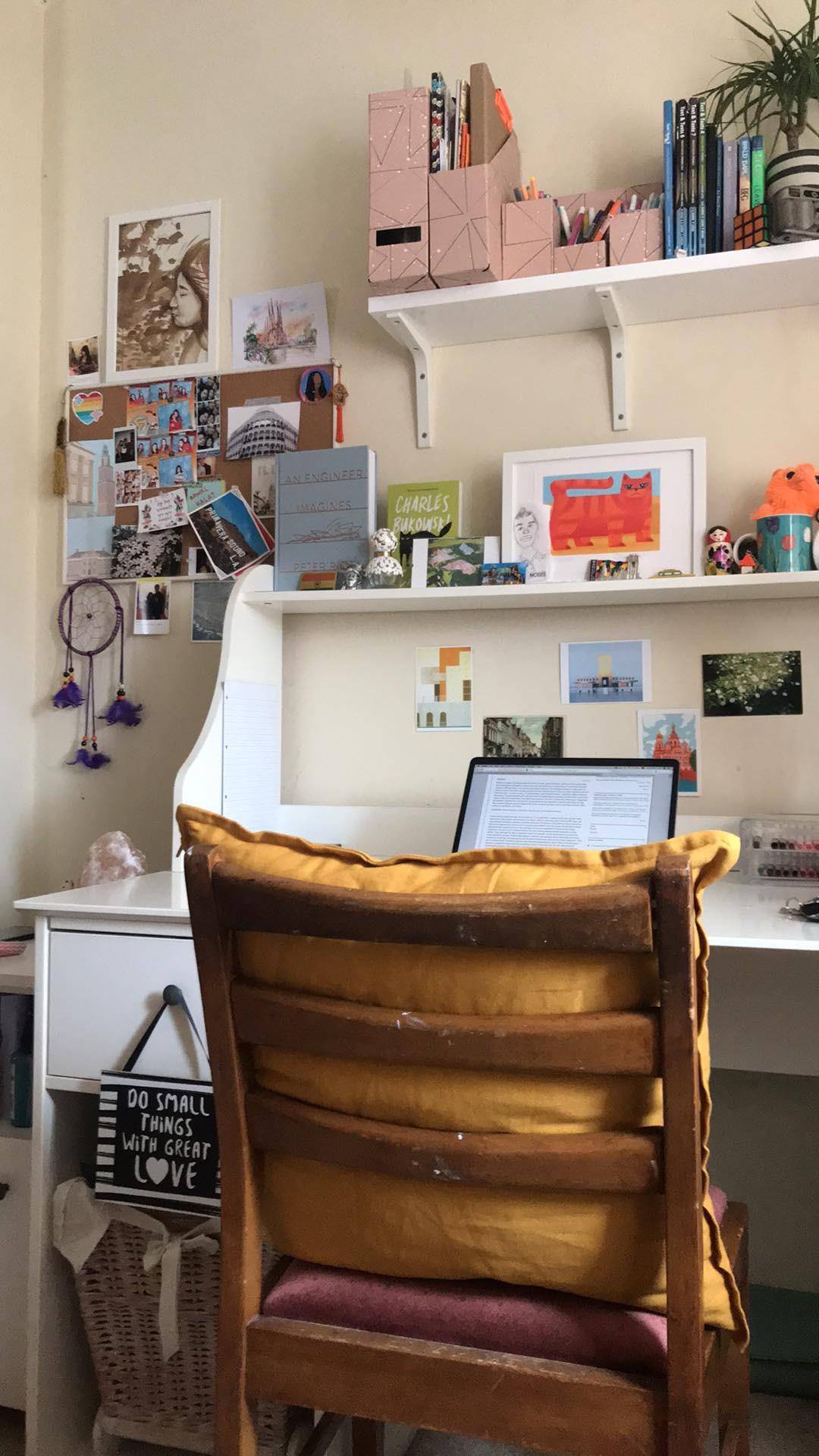 My study desk. | Scrolller