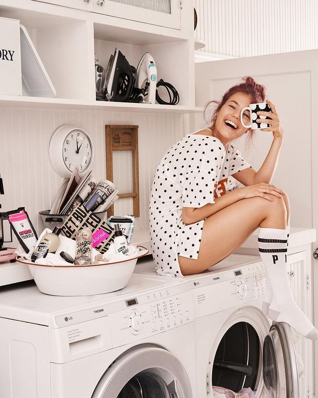 Laundry Day | Scrolller