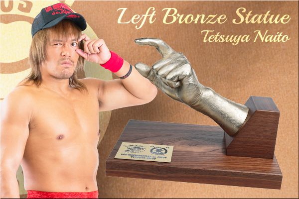 Naito's signature pose immortalized in bronze | Scrolller