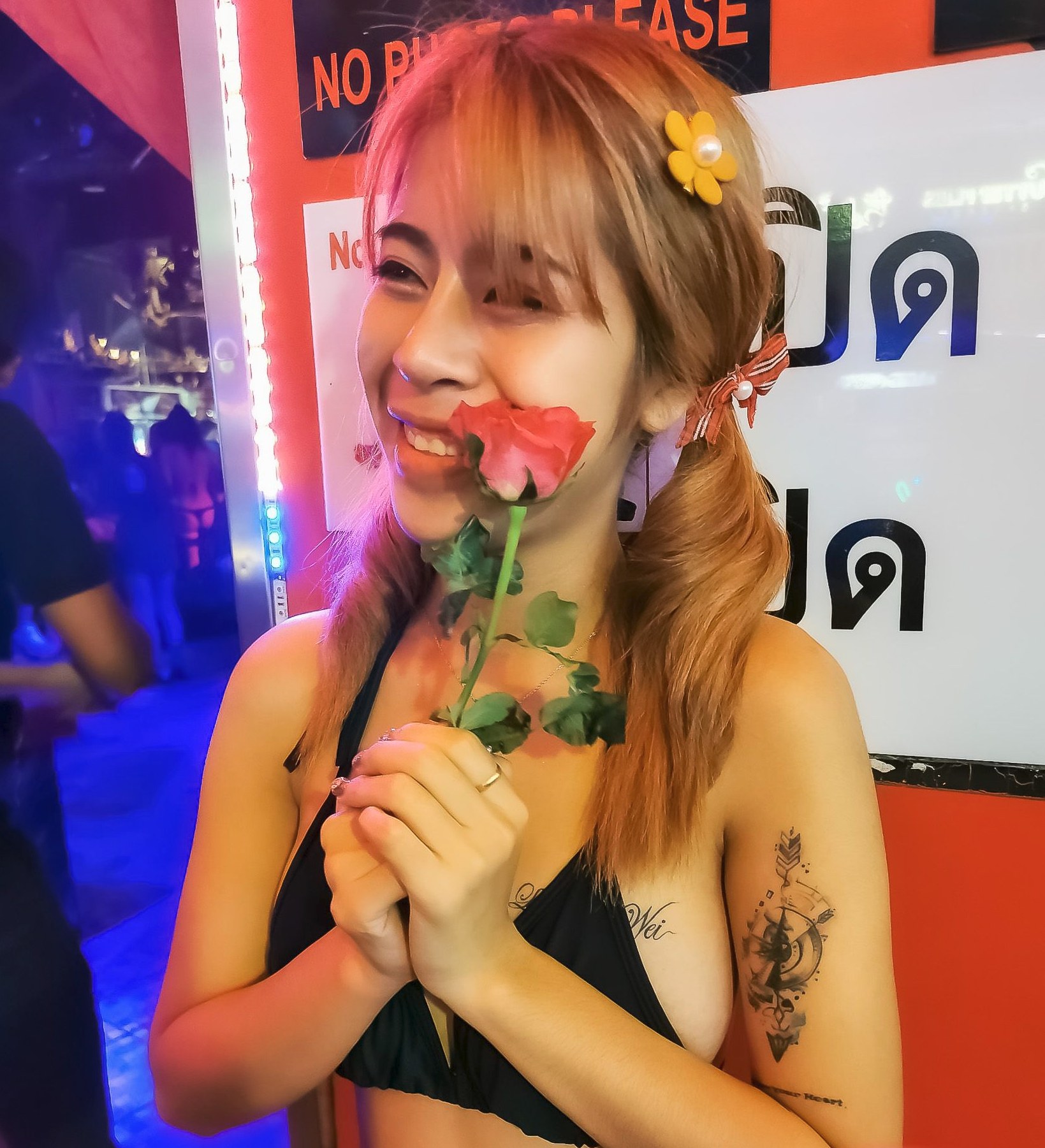 Nana Plaza Thai Bargirl Angelwitch Bangkok | Scrolller