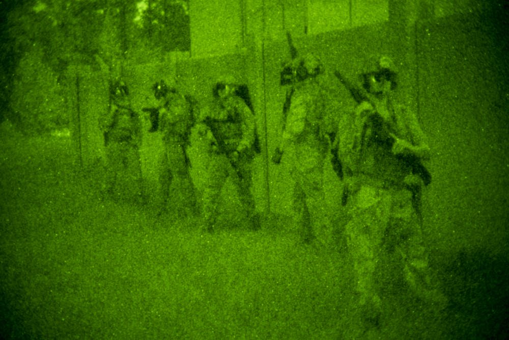 Navy SEALS at night, TRIDENT 17 | Scrolller