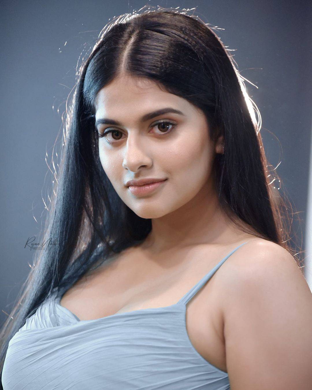 Nayanthara 🤤 | Scrolller