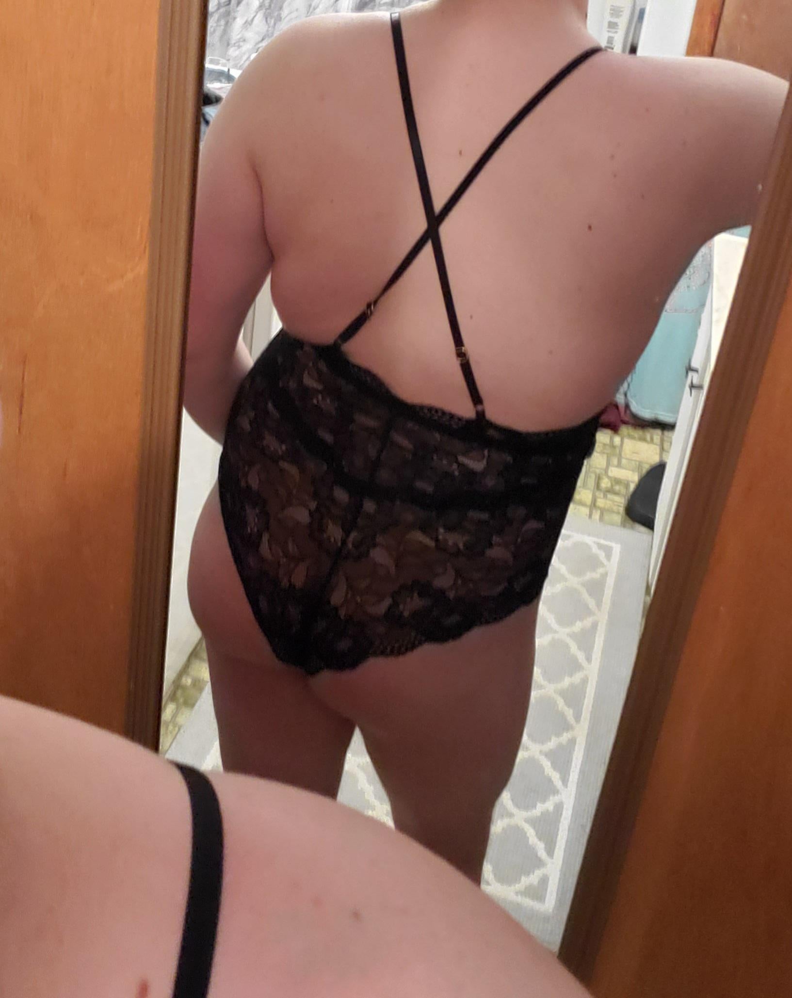 Need a bbc daddy to please (Kik in bio, BLACK ONLY) | Scrolller