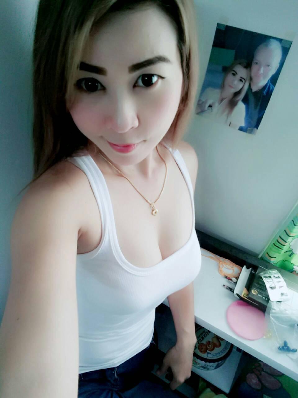 Need captions of my gf | Scrolller