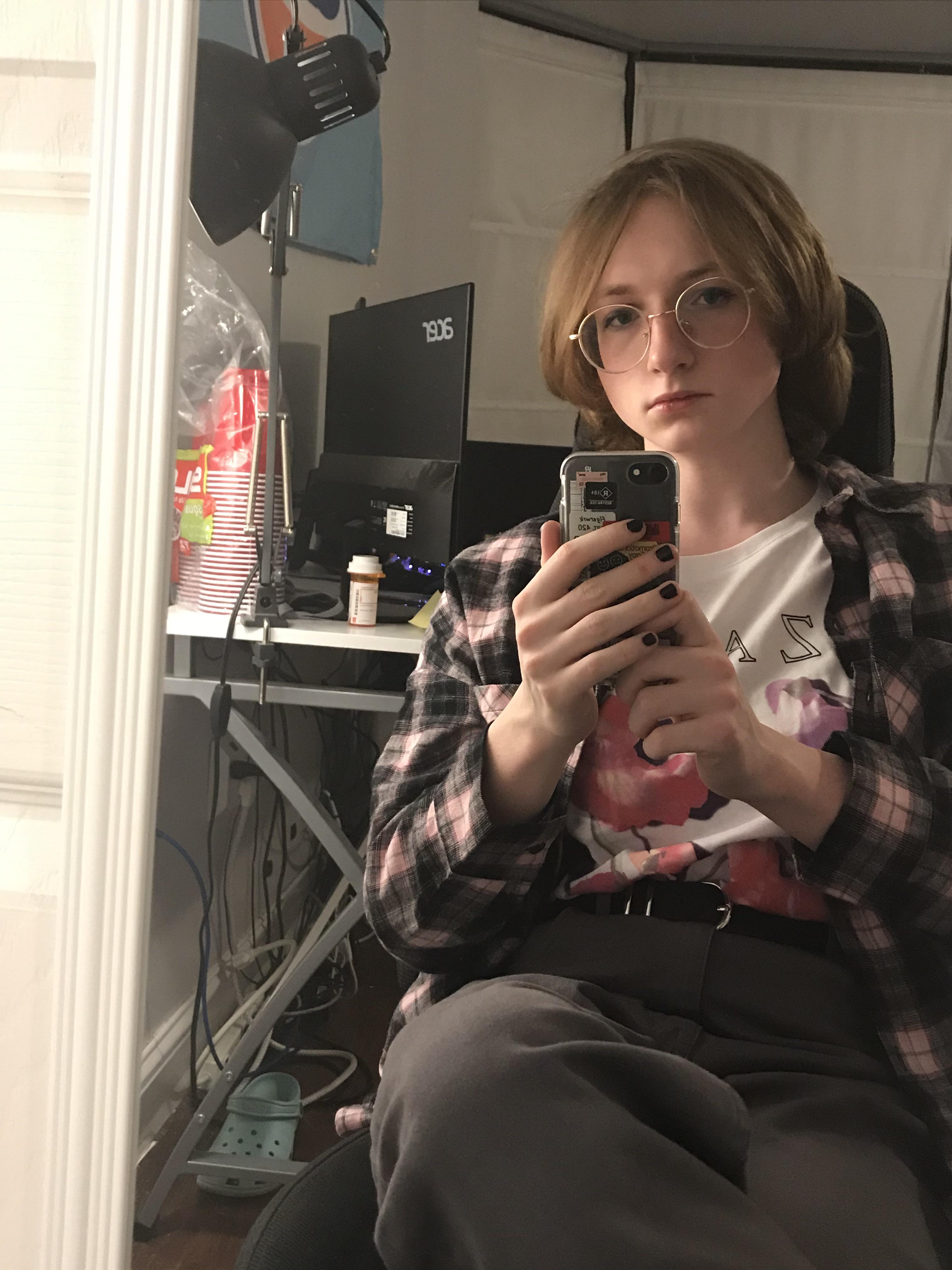 need constructive criticism/tips | Scrolller