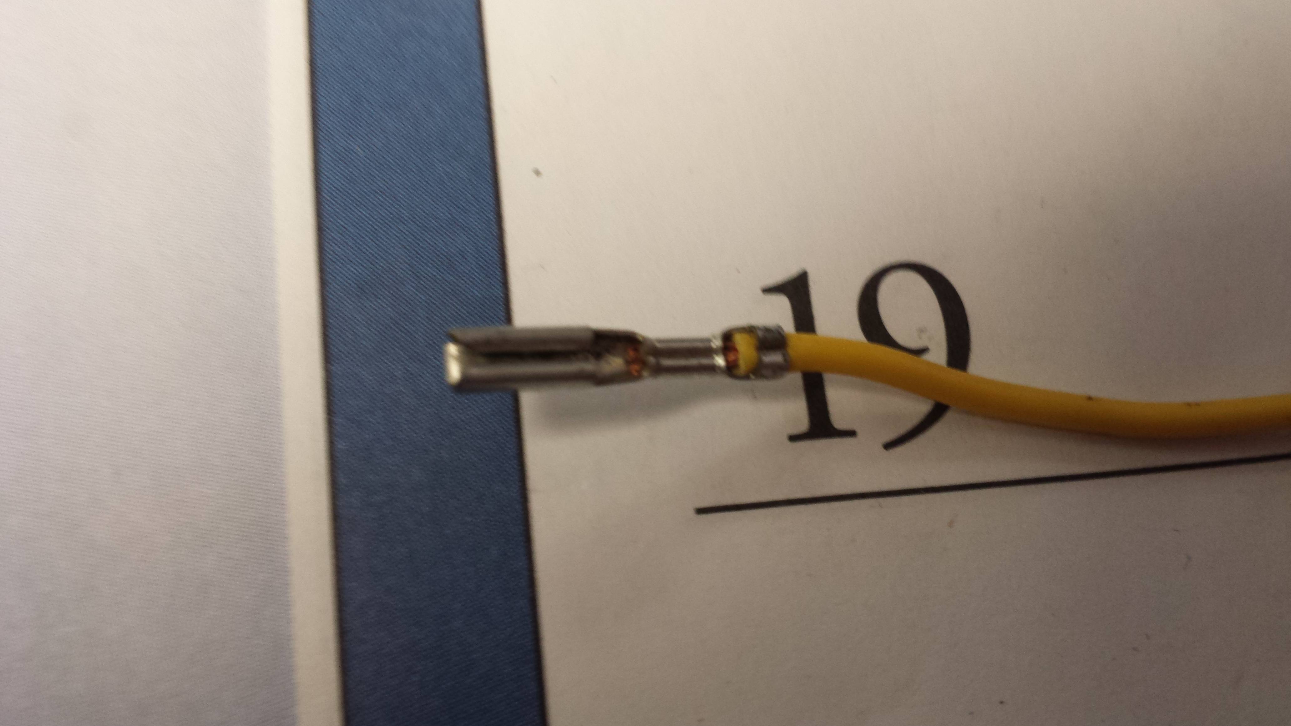 Need help identifying this connector part # | Scrolller