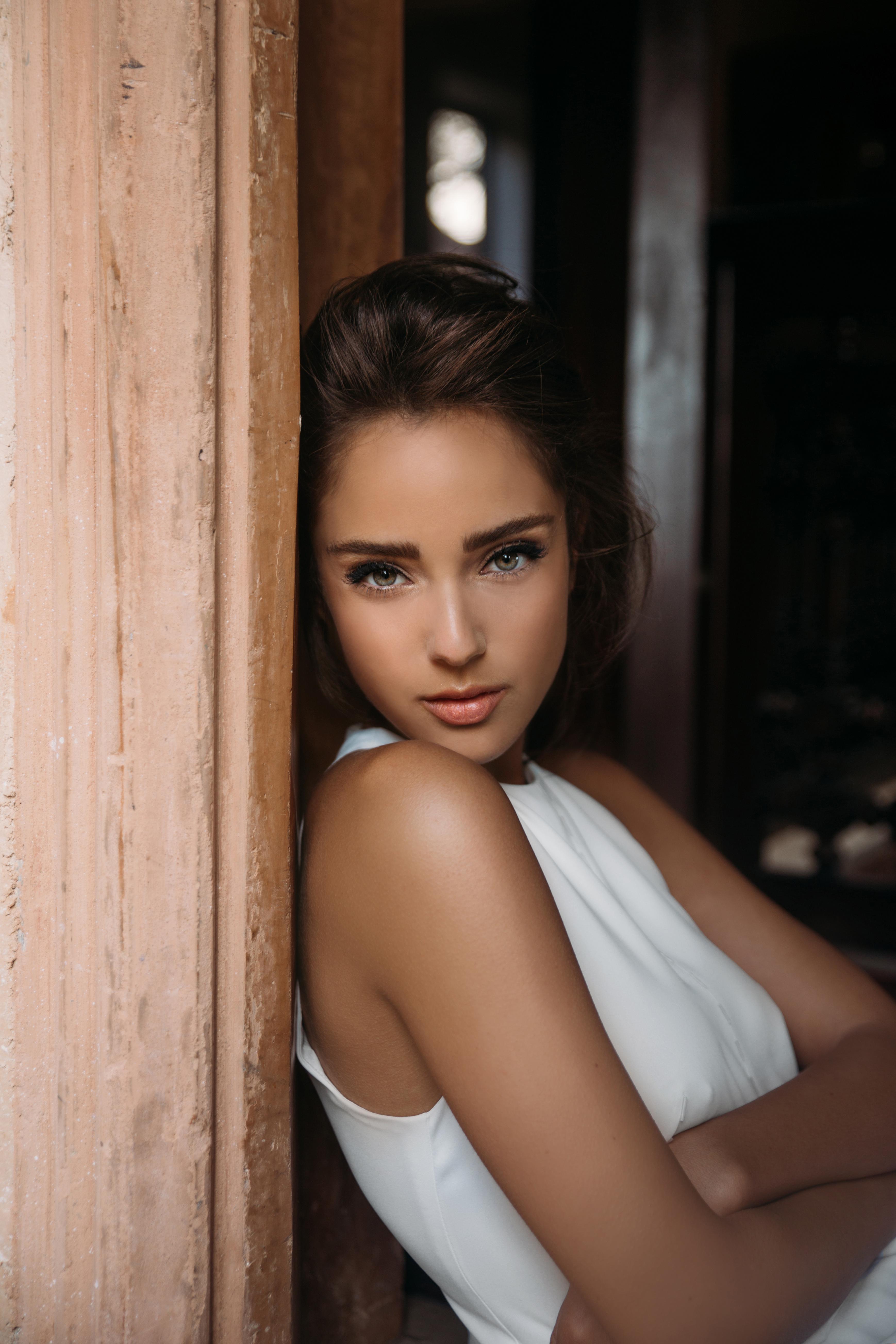 Neta Alchimister | Scrolller