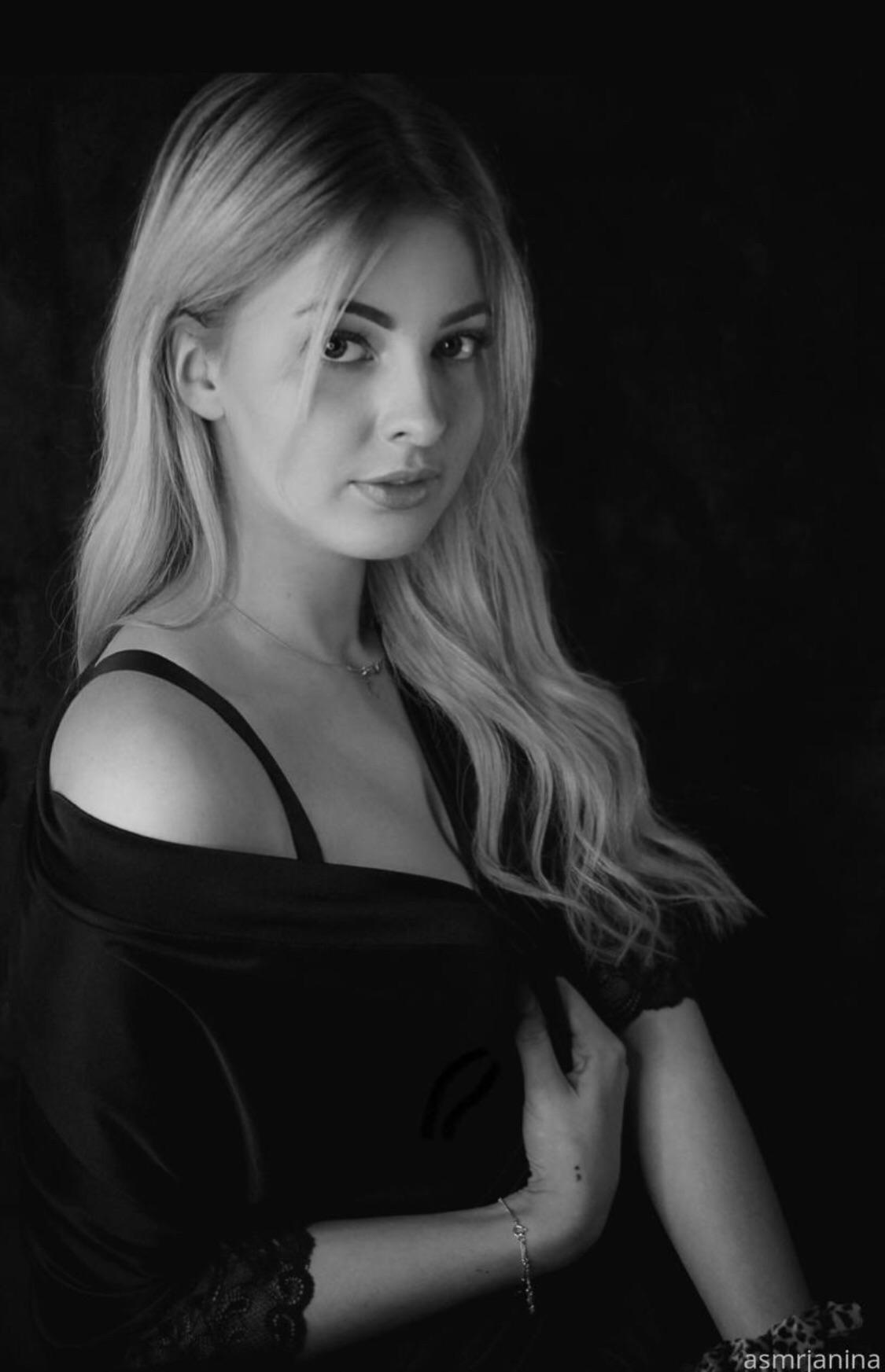 Neues OF 🔥 | Scrolller