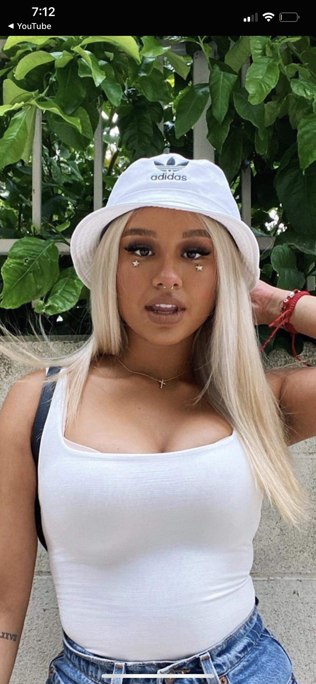 New boob job looking amazing | Scrolller