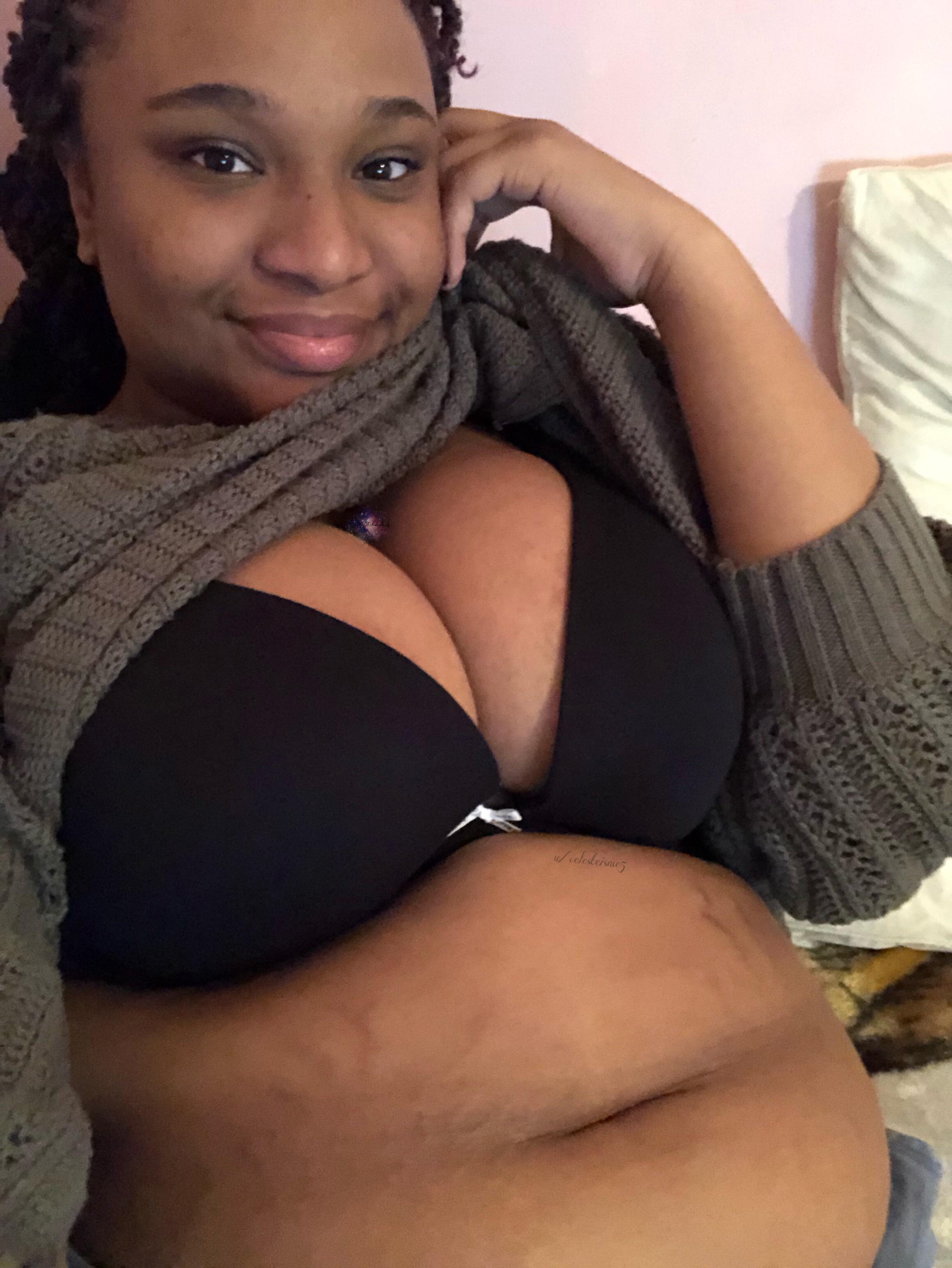 new bra :) do you like it? | Scrolller