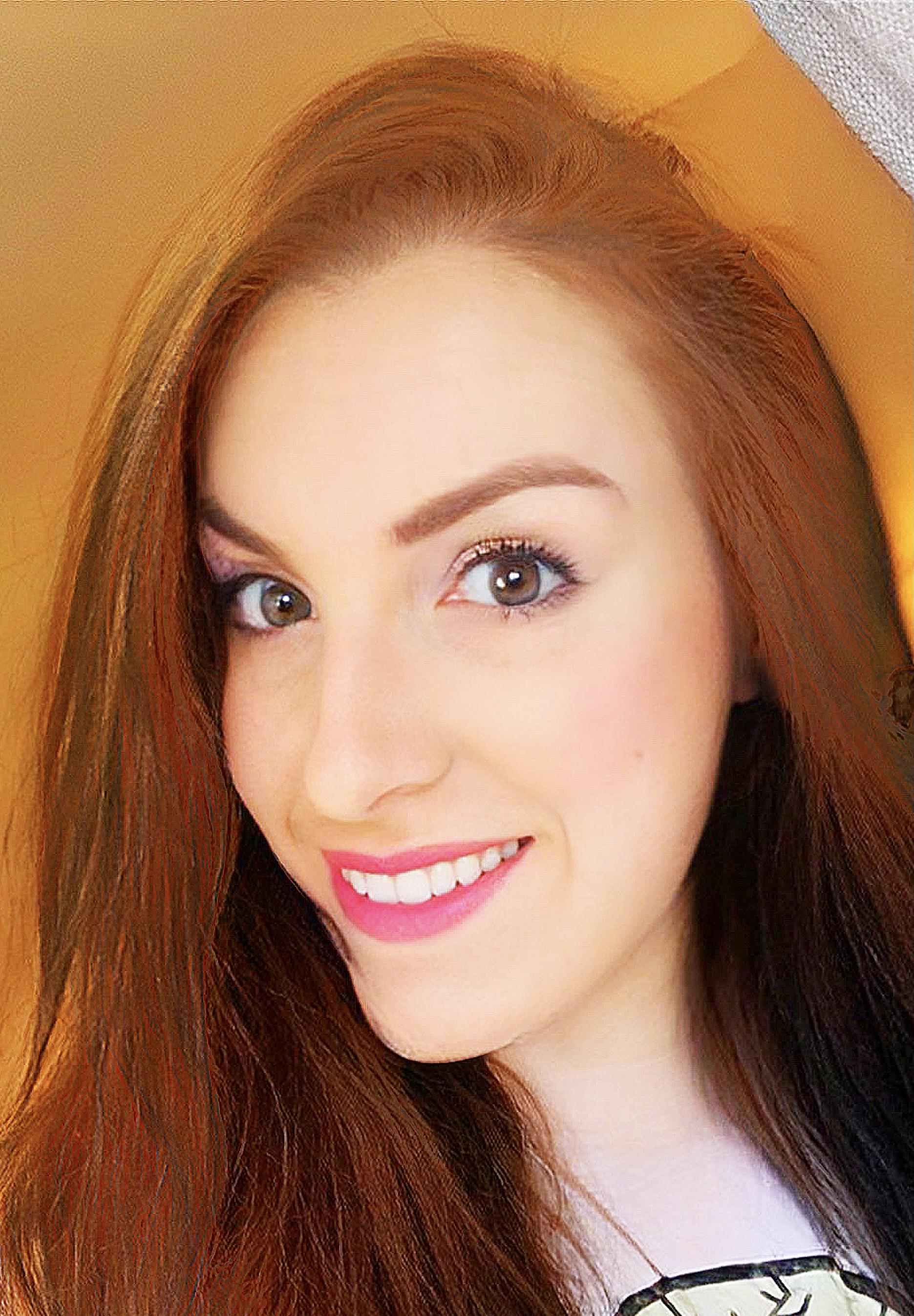 New here be nice! How do I look? | Scrolller