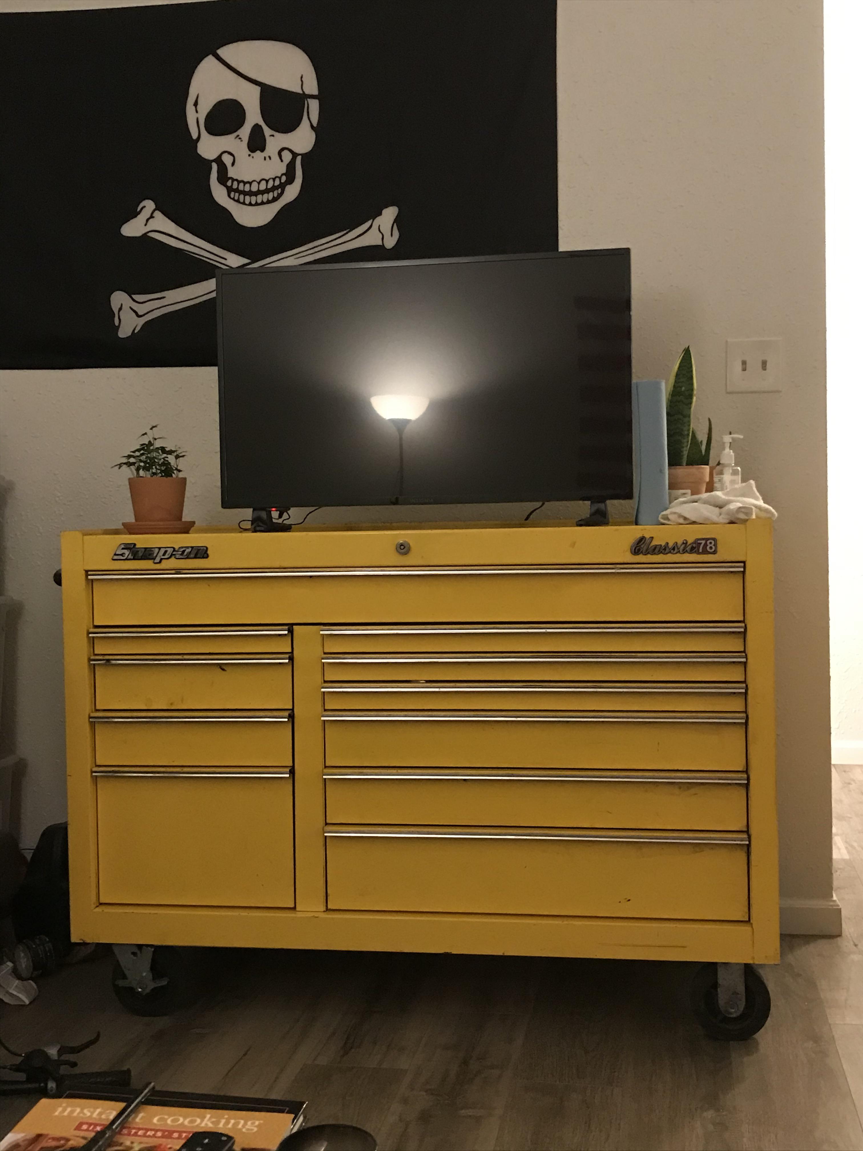 Mechanic | Pictures | Scrolller