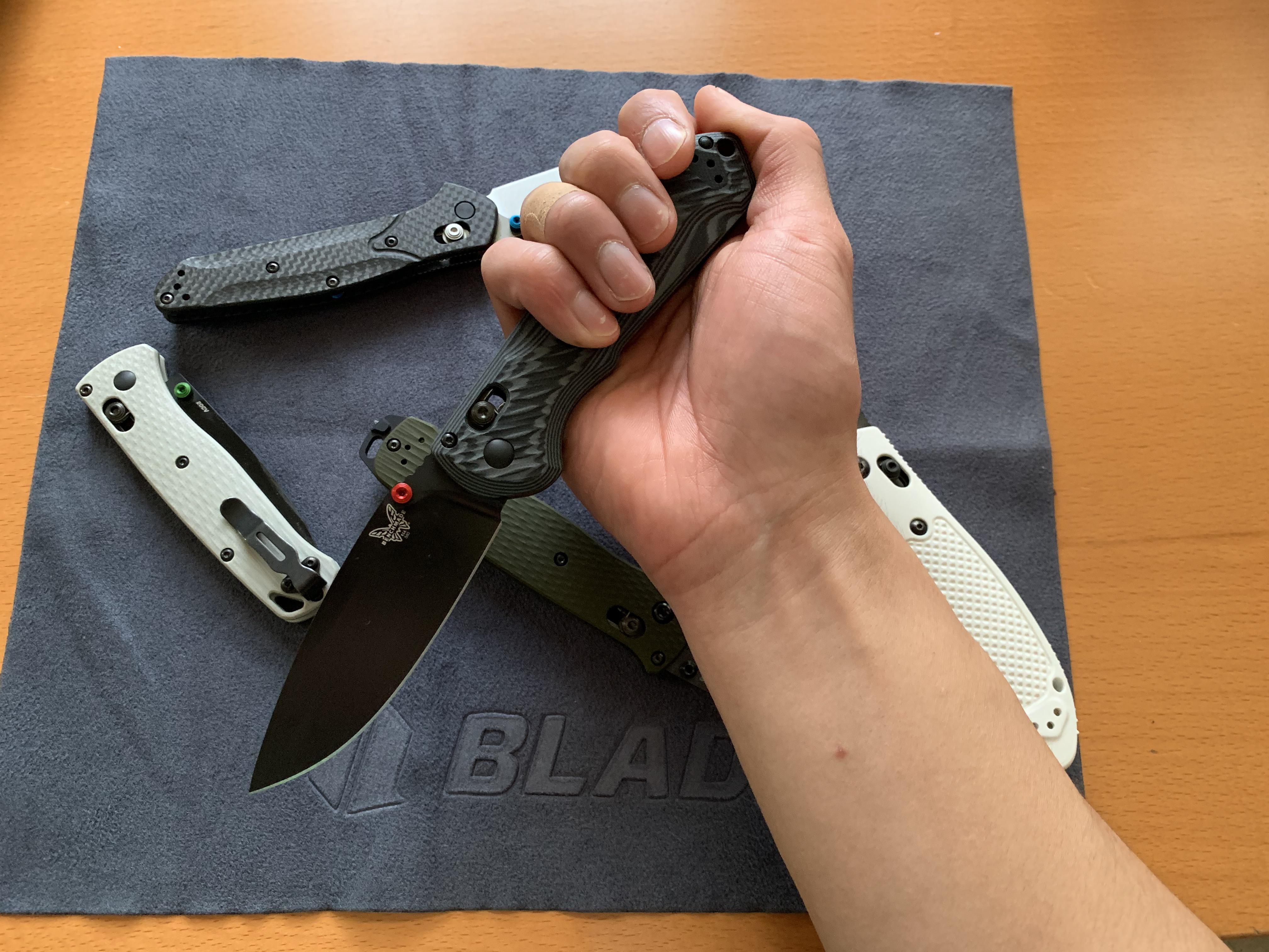 NEW KNIFE DAY + one simple mod | Scrolller