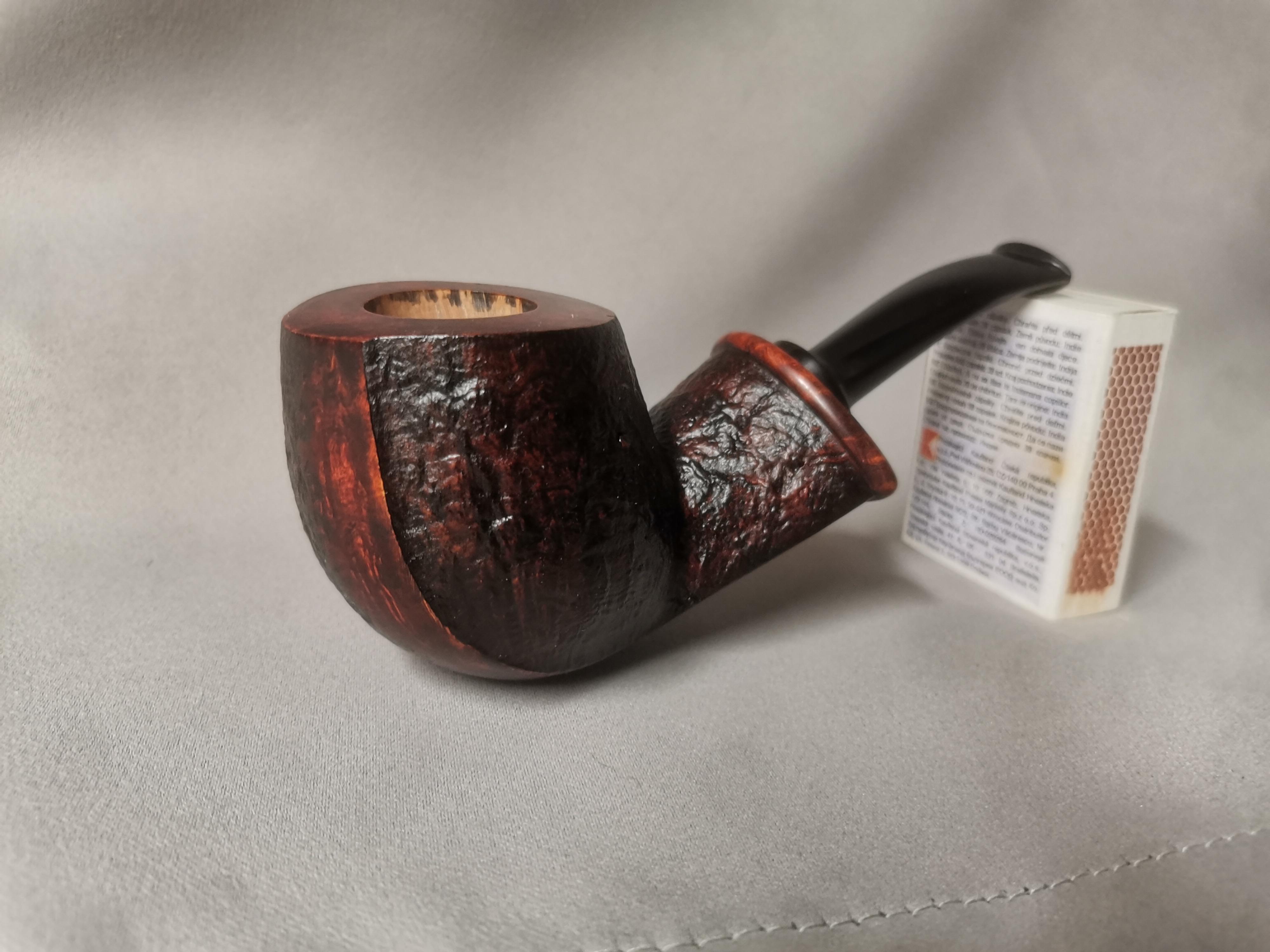 New MB pipe from my workshop with stab wood accent | Scrolller