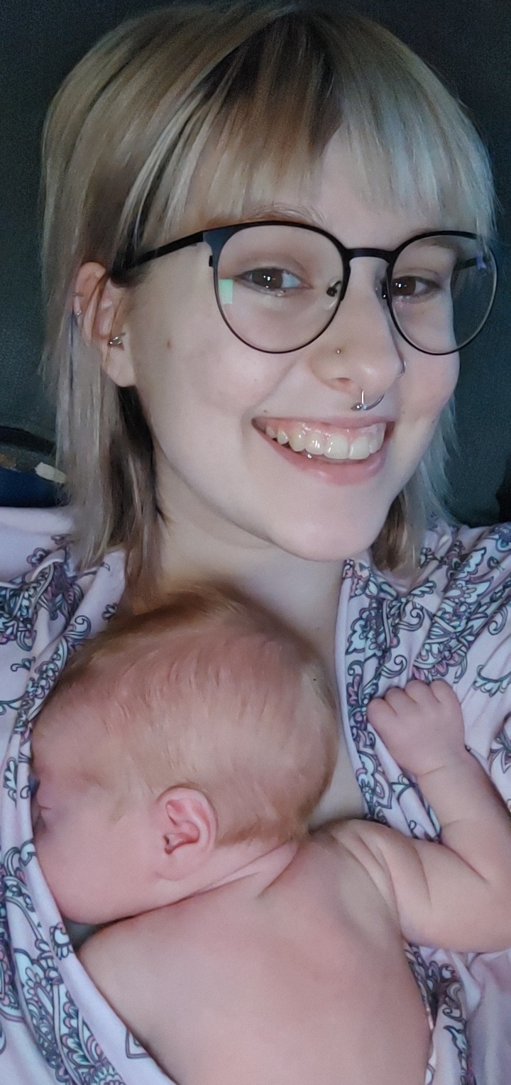 New Mom Selfie Loving Life😍💖 Scrolller