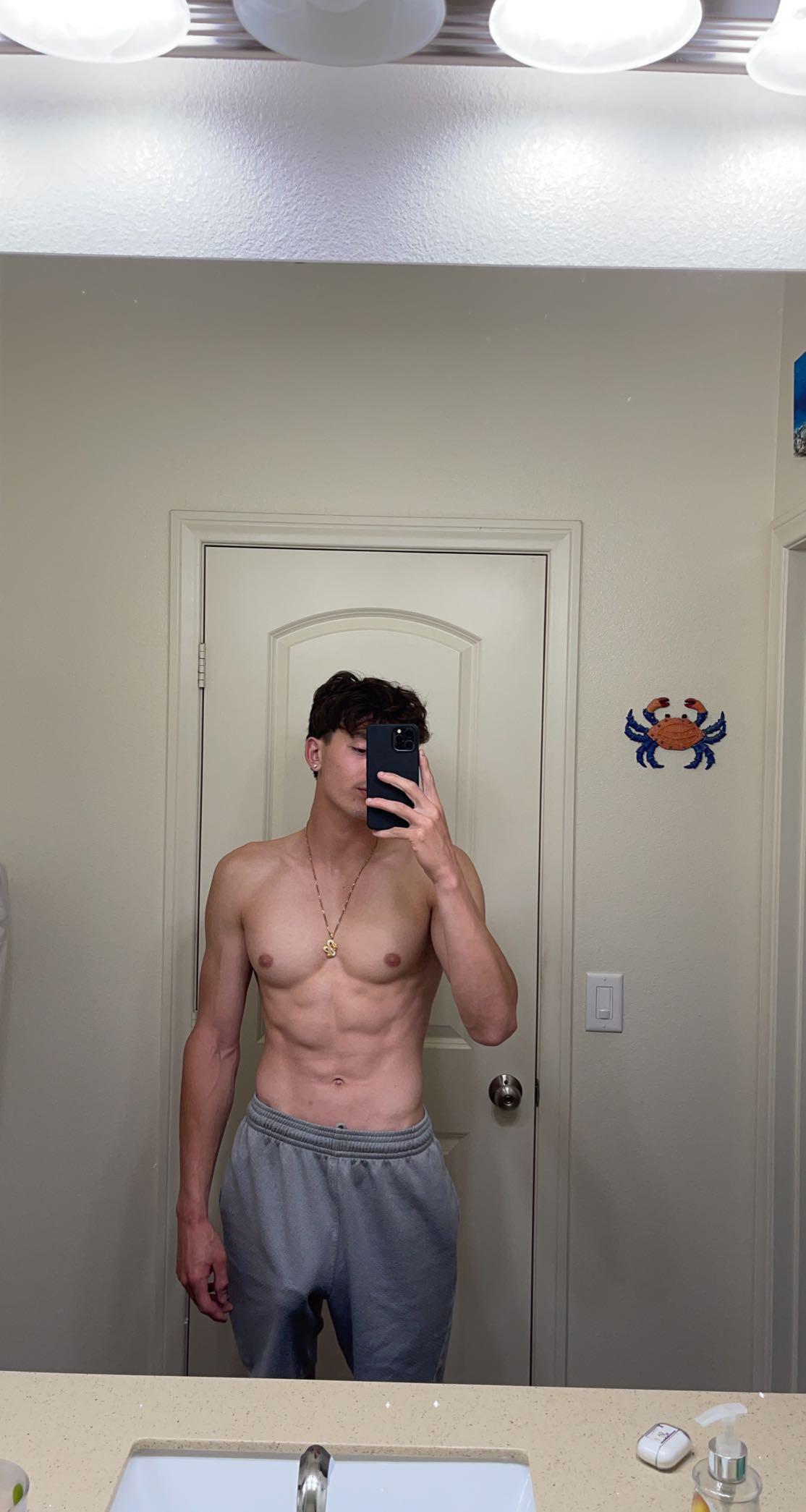 New necklace 😤 | Scrolller