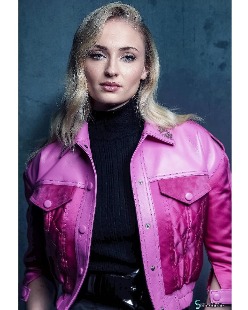 New outtake | Scrolller