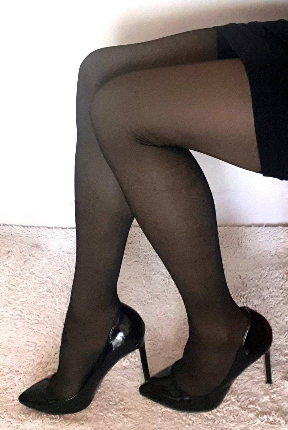 new skirt and hose with black heels :D | Scrolller