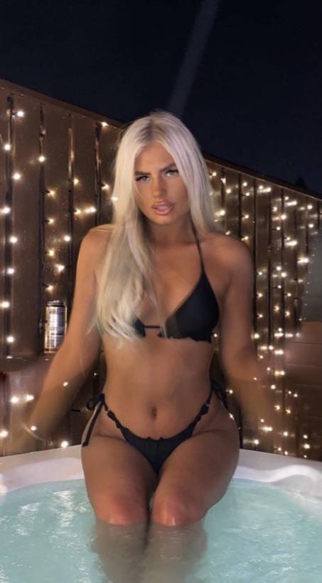 next level | Scrolller