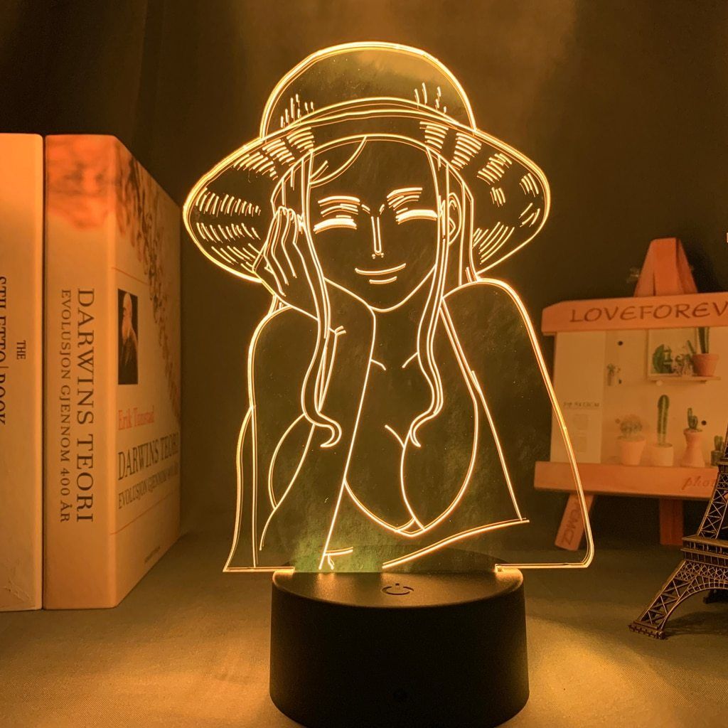 Nico turned into a lamp! | Scrolller