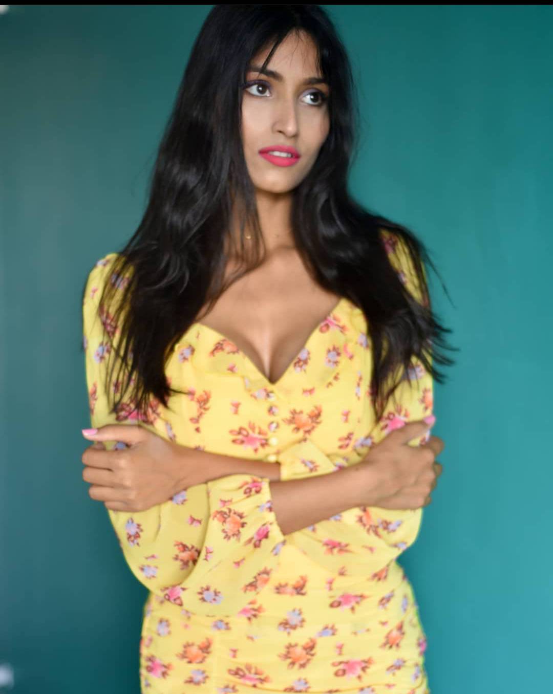 Nikita (@neikitha) | Scrolller