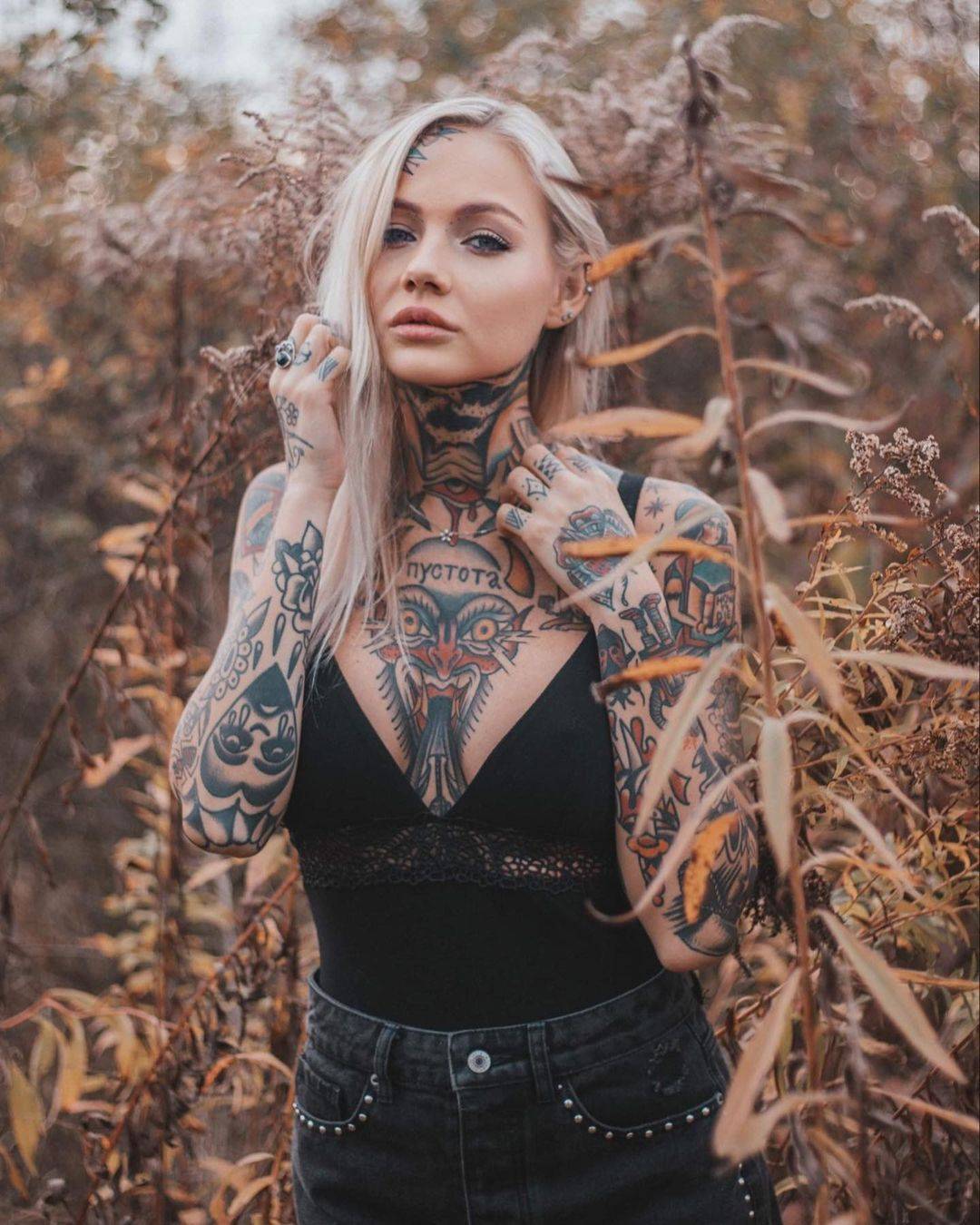 Nikol Kalasova | Scrolller