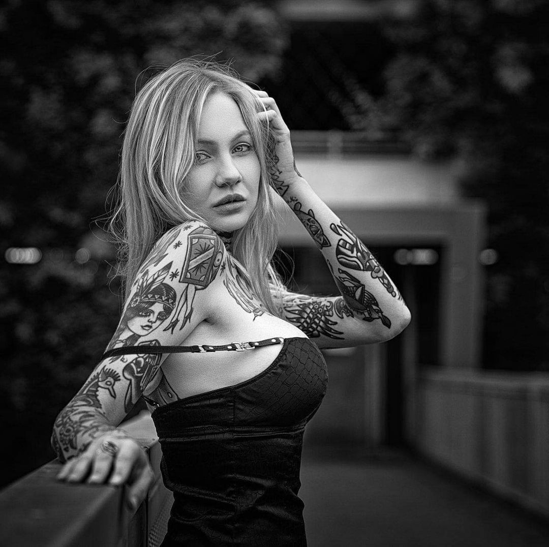 Nikol Kalasova | Scrolller