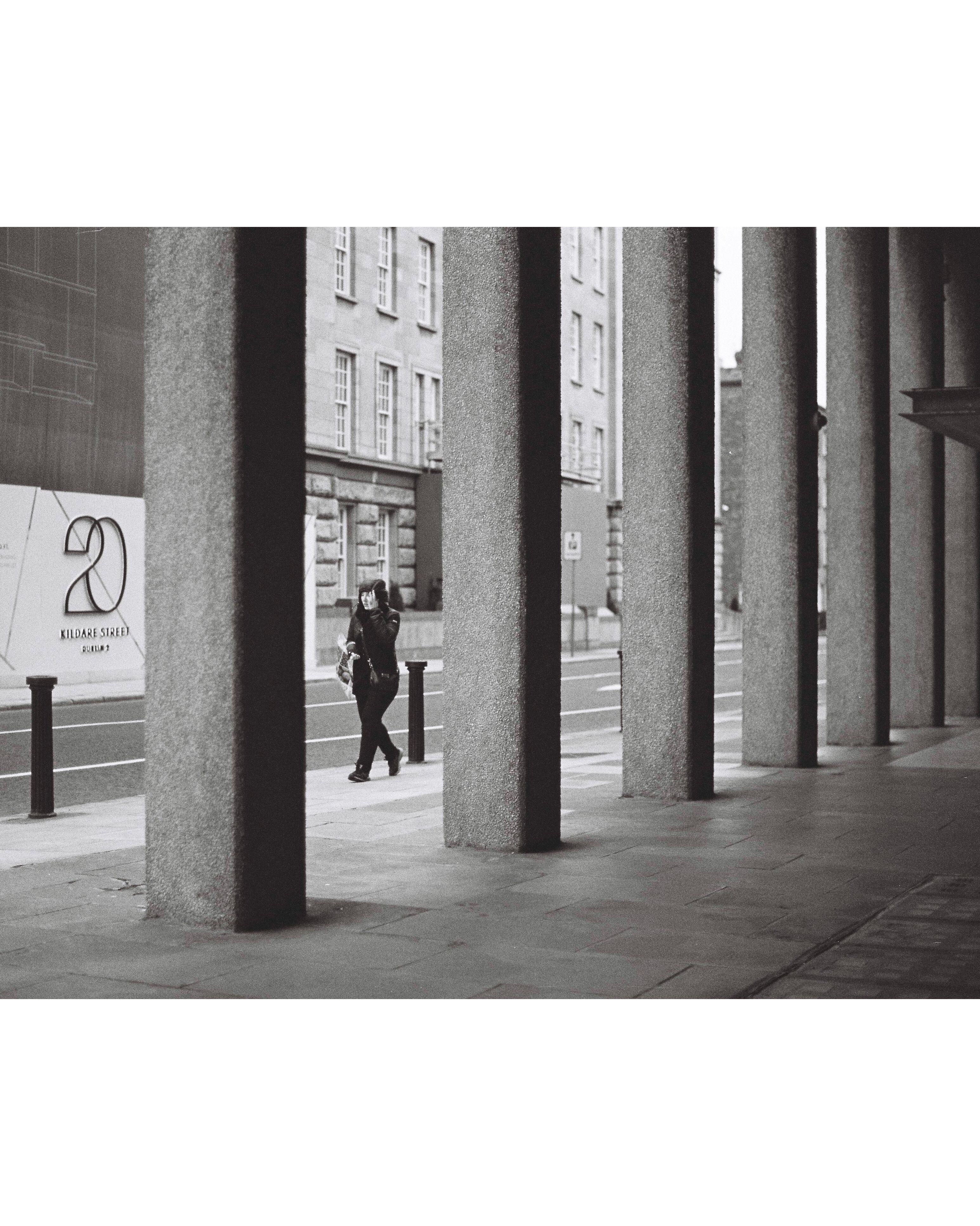 Nikon F2 | Nikon 50mm F1.4 | Ilford Delta 400 | Scrolller