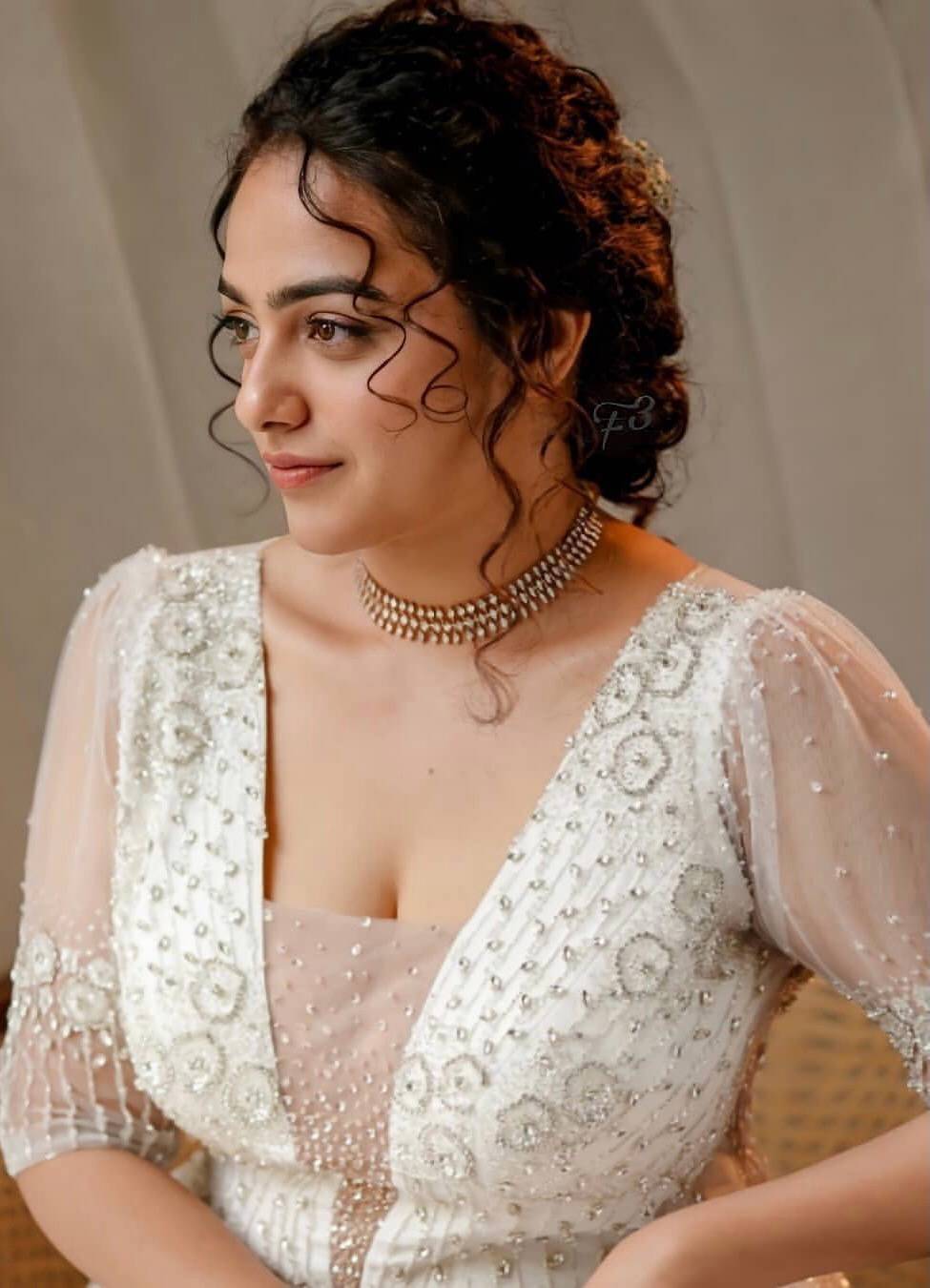 Nithya Menen | Scrolller