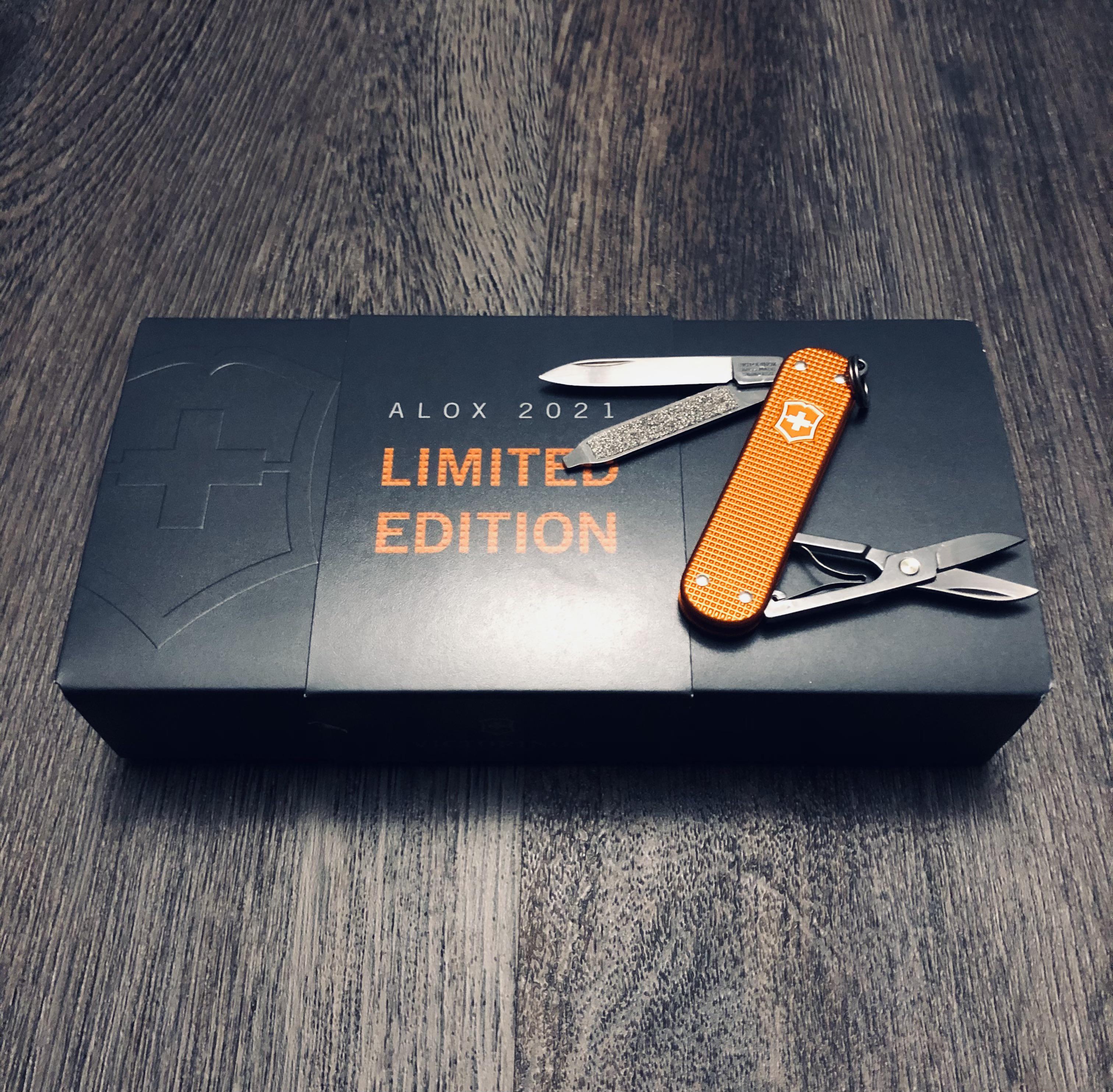 NKD Victorinox Classic Alox 2021 LE | Scrolller