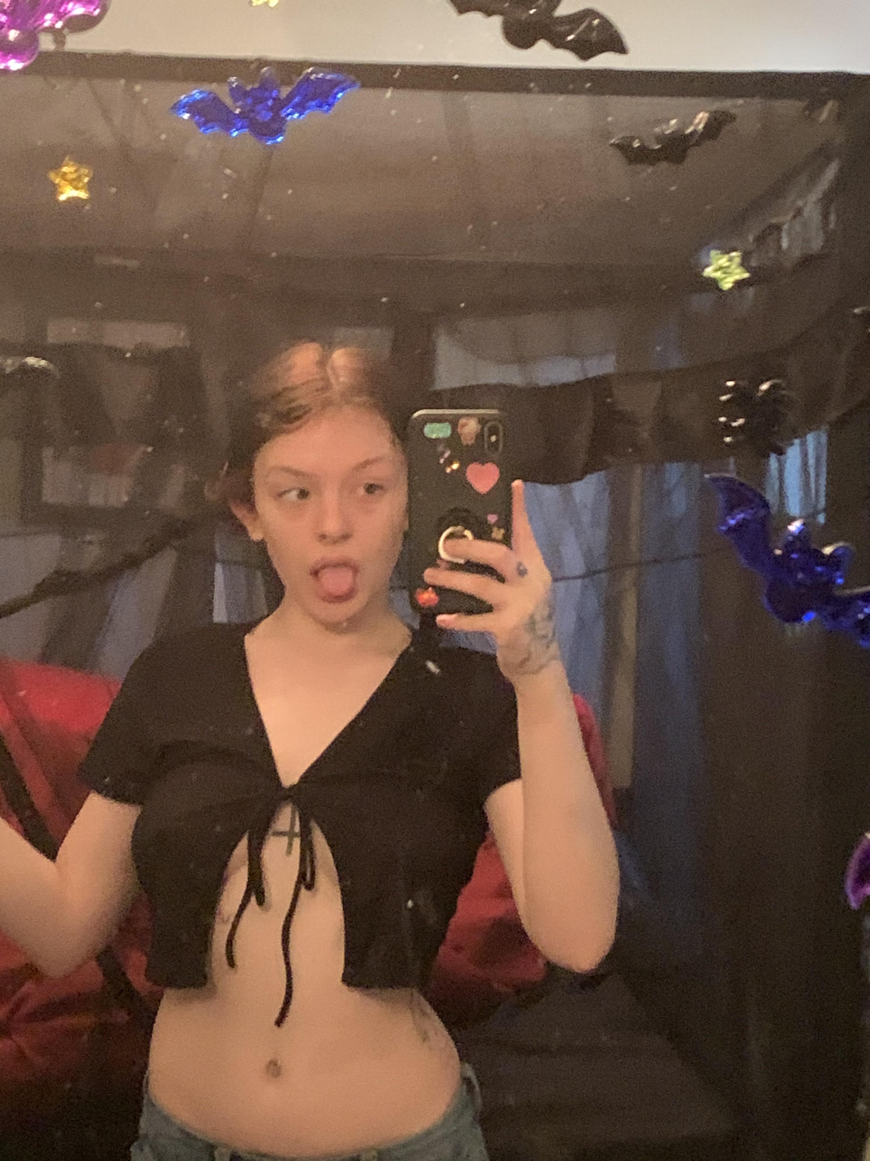 no makeup goth tho | Scrolller