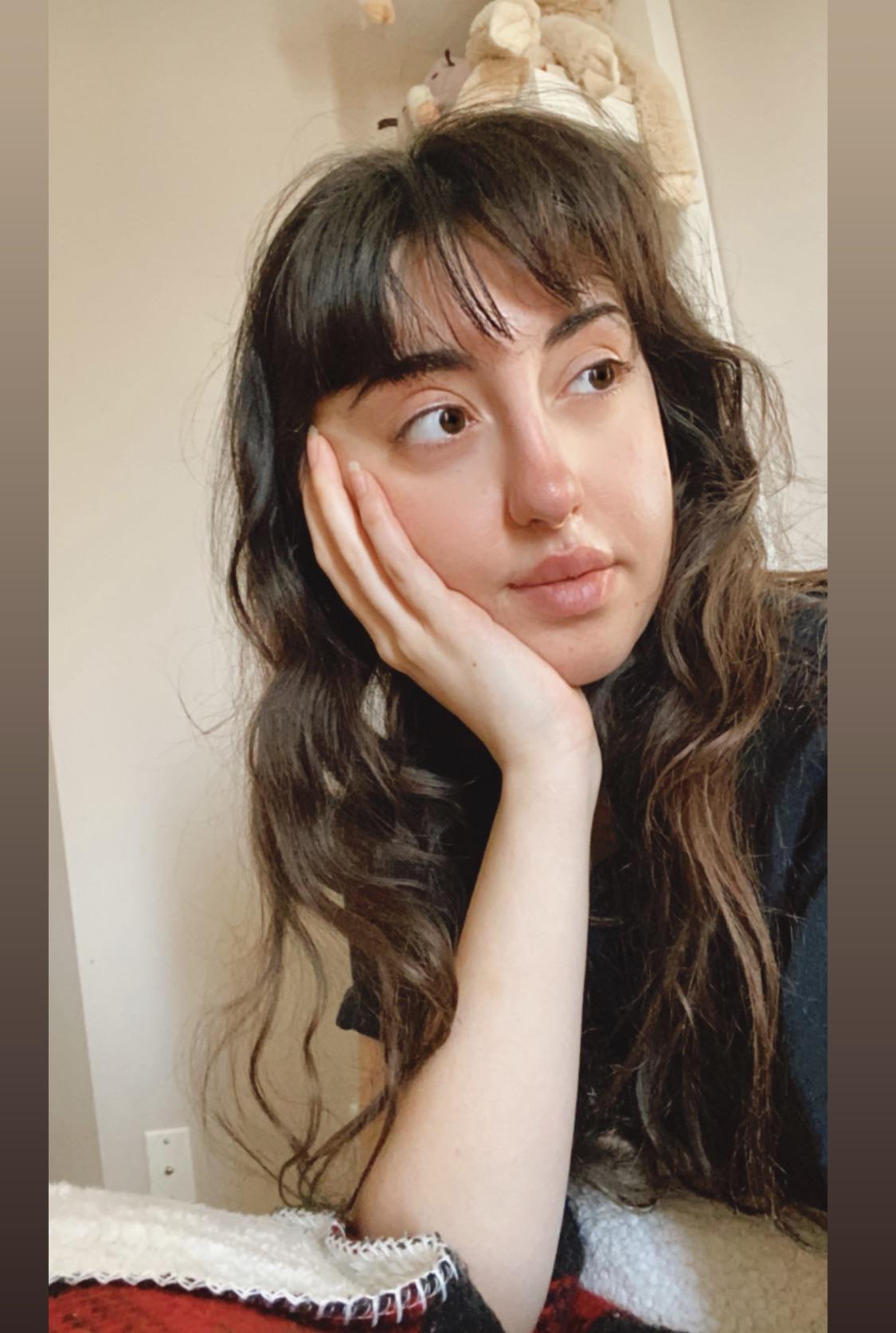 No makeup me :) I look so pure and innocent | Scrolller