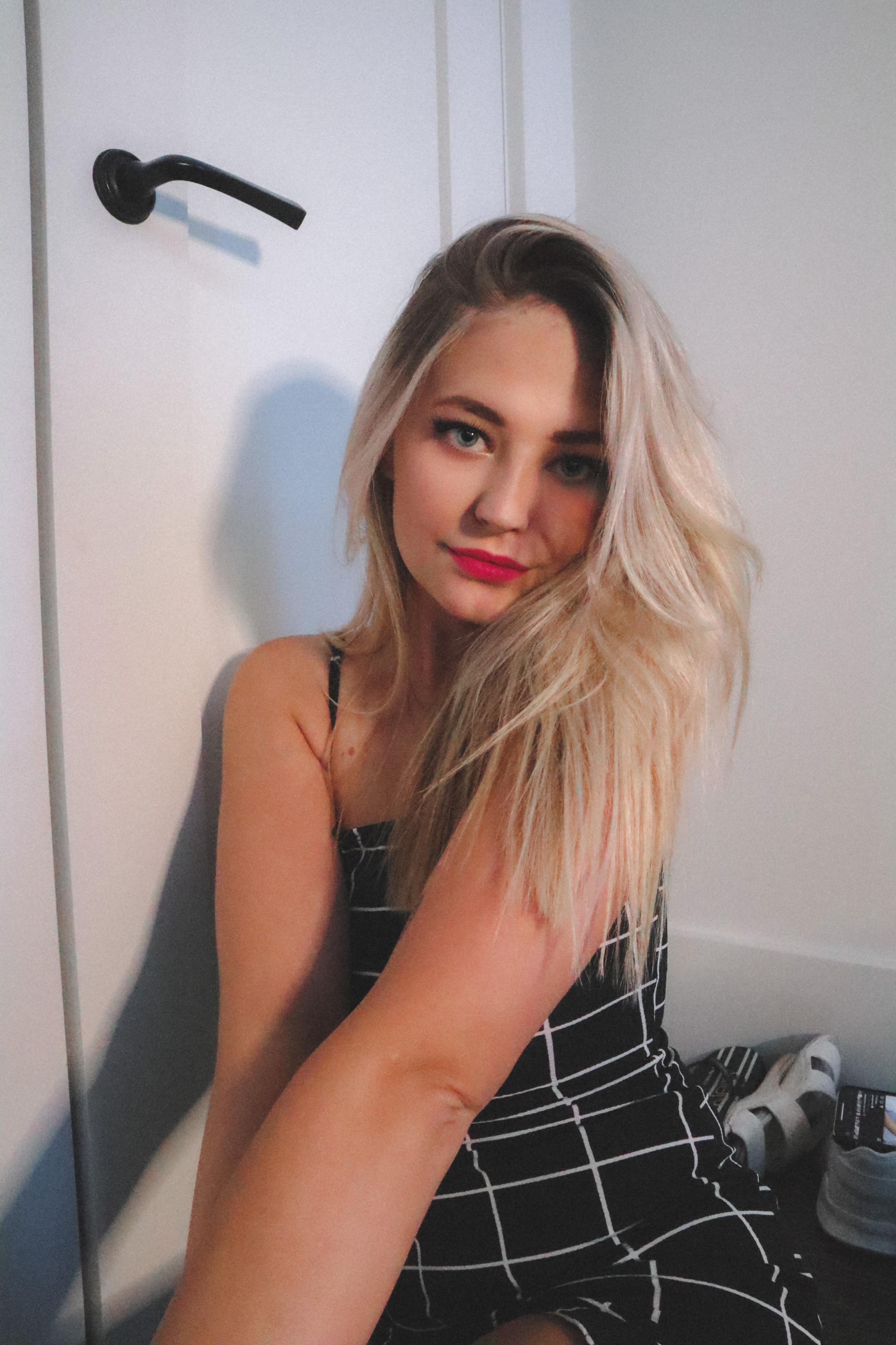 No NSFW here but if you wish so check my Bio :) | Scrolller