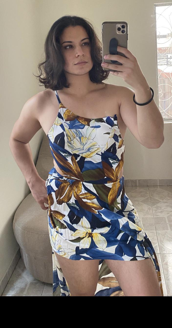 No pants? no problem | Scrolller