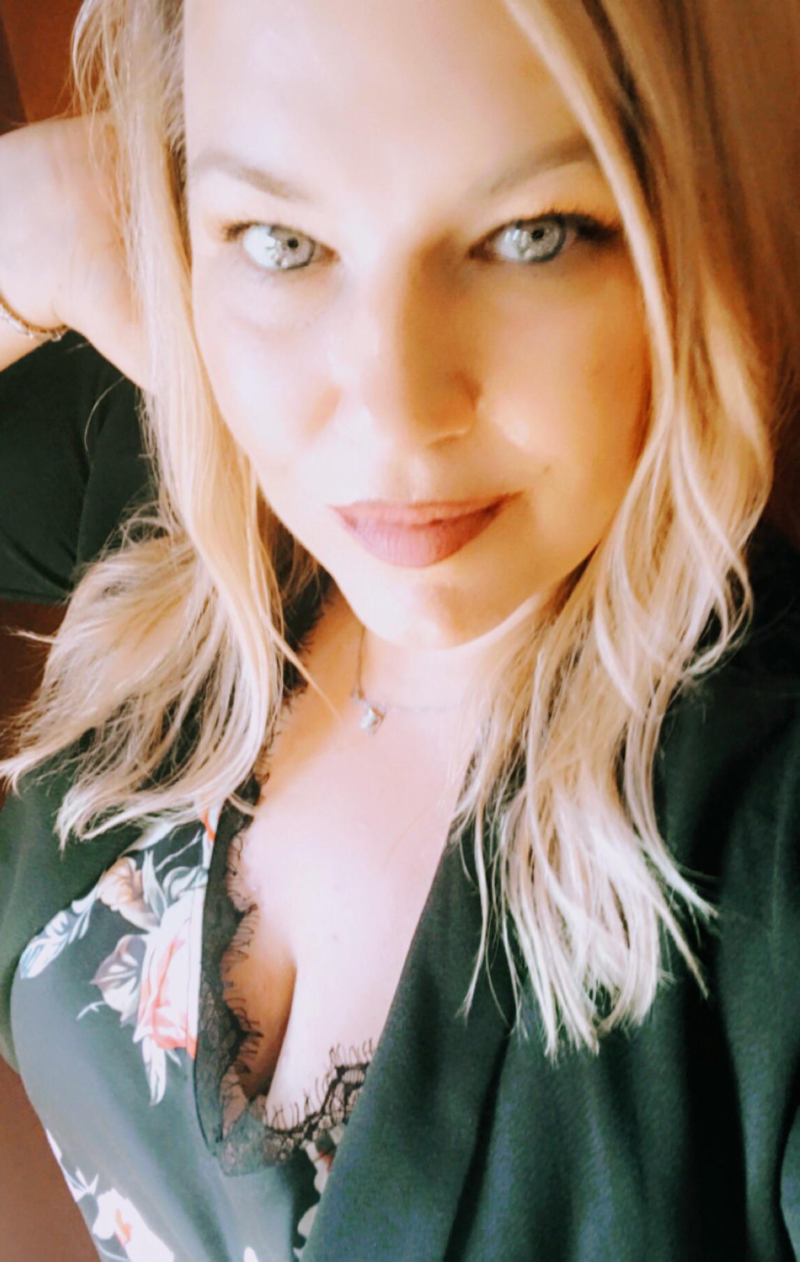 Nothing like a new outfit to make Monday better | Scrolller