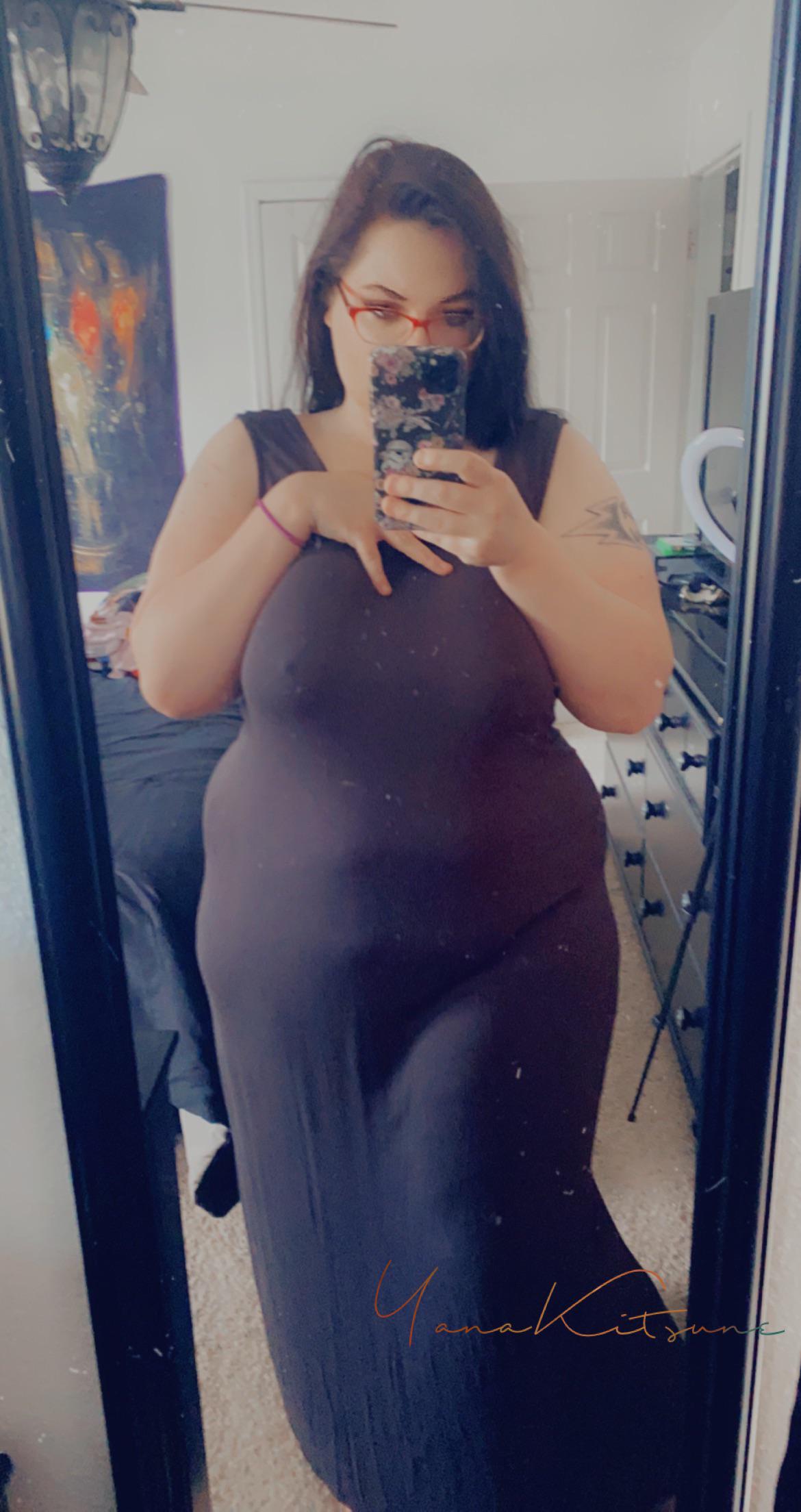 Nothing under this dress. ☺️ | Scrolller