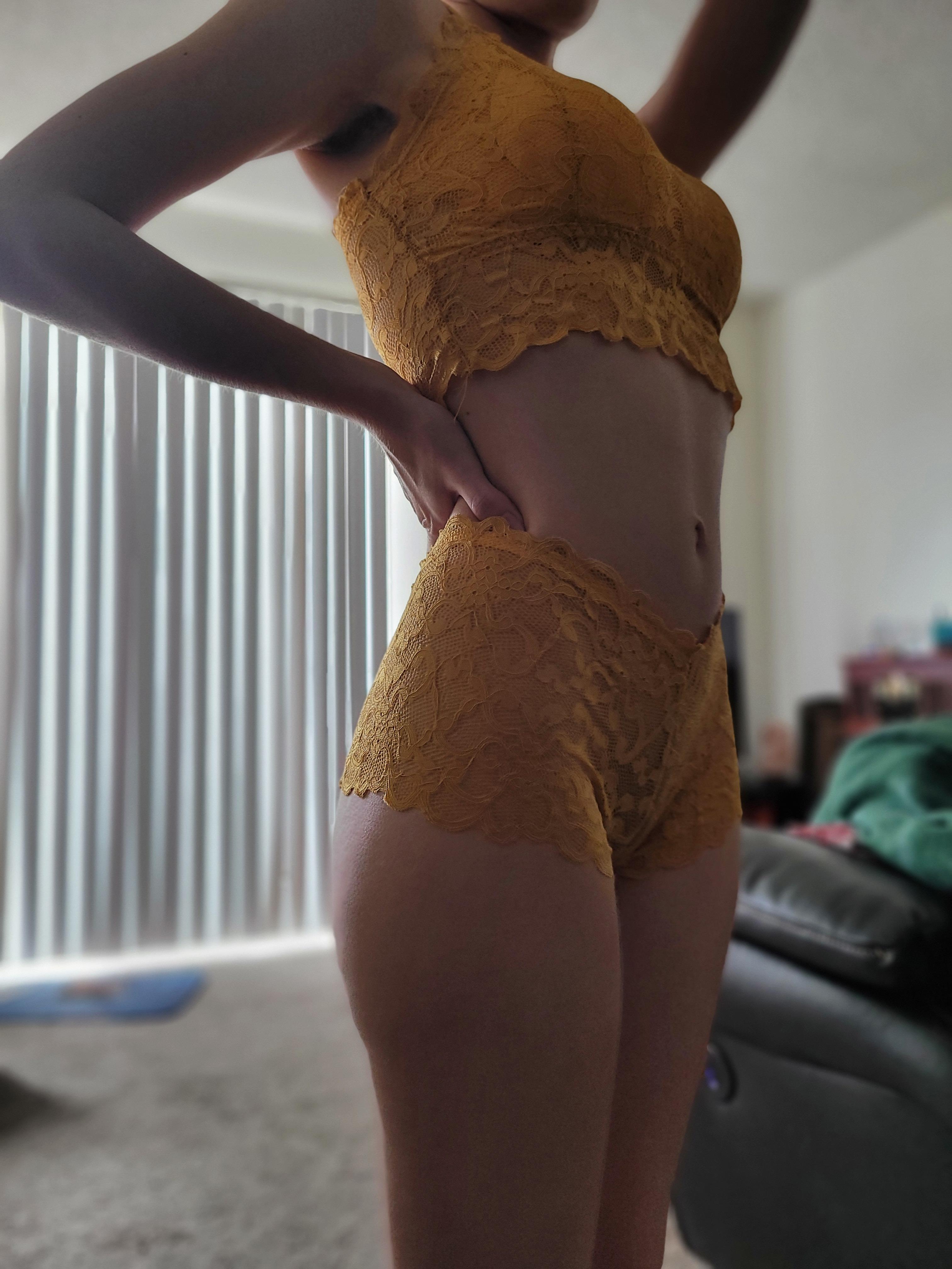 Nsfw considering just taking it off | Scrolller