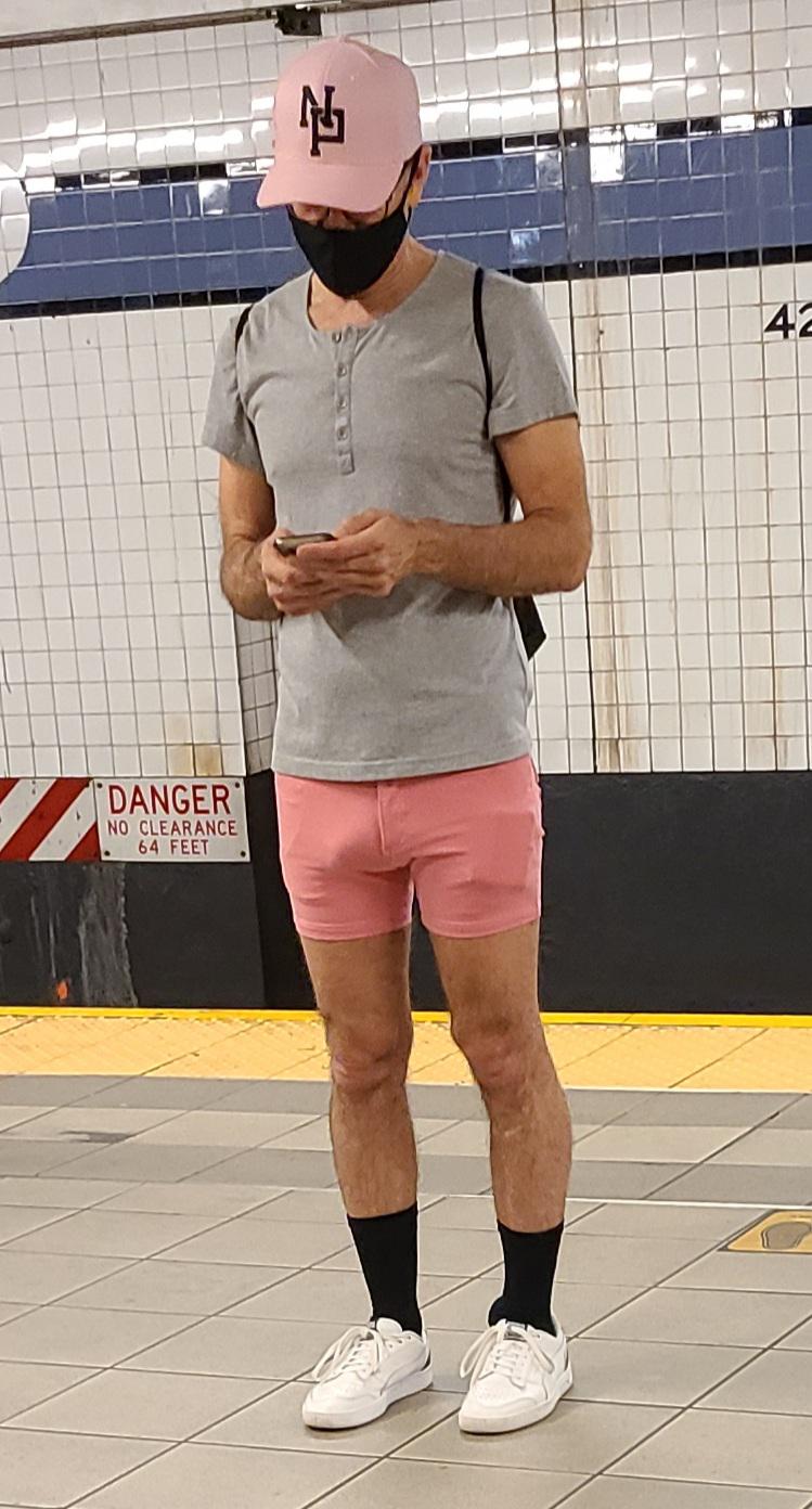 Nsfw - this guy on the subway today | Scrolller