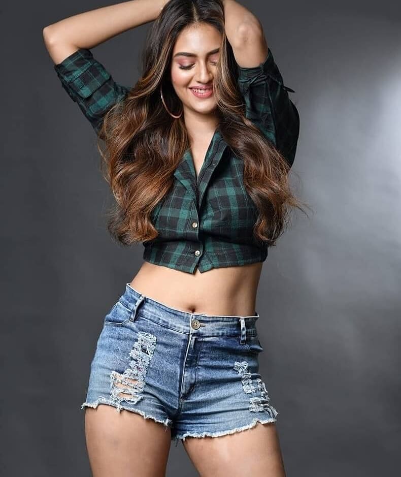 Nusrat Jahan milf mommy... | Scrolller