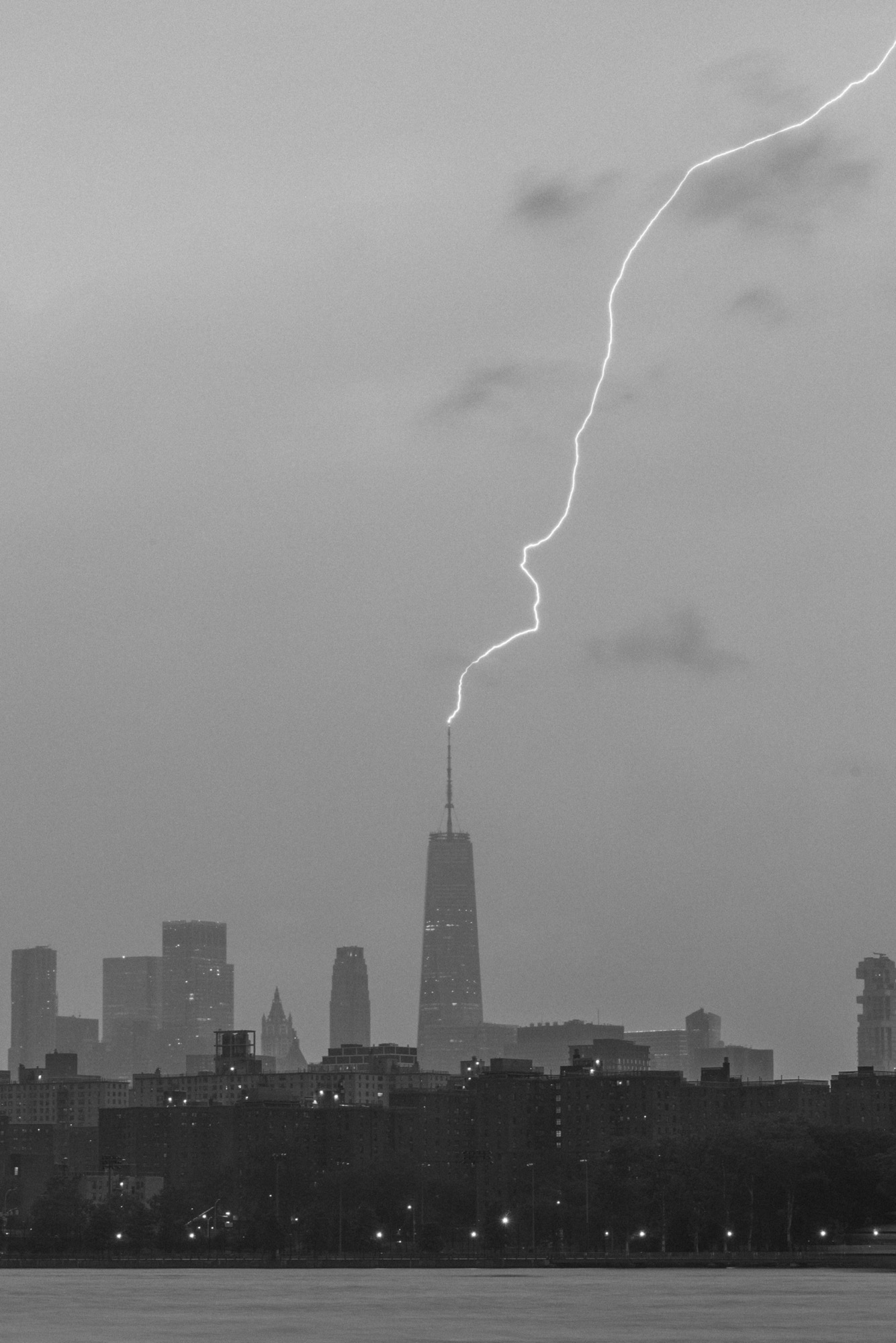 NYC lightning strike | Scrolller