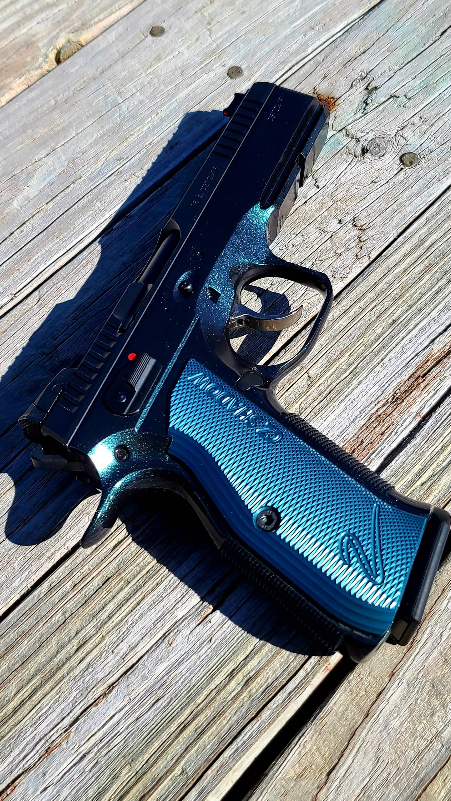 [OC] Emerald and Blue CGW Shadow 2 | Scrolller