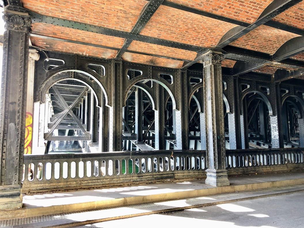 [OC] France - Paris - Under the Alexandre 3 bridge, on the port of the ...