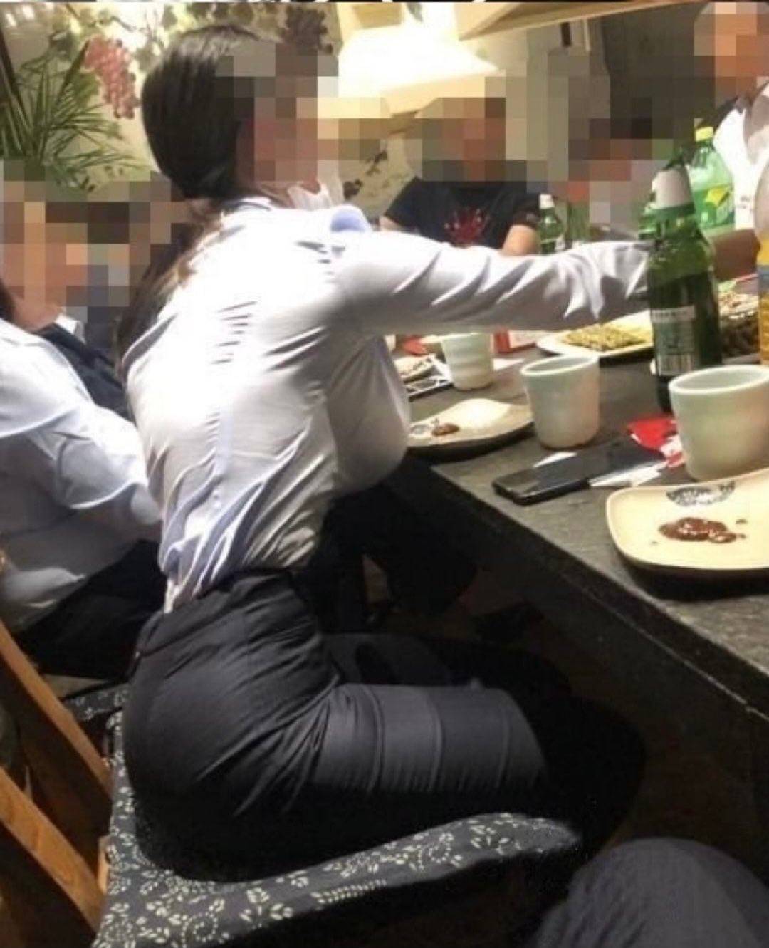 Office lady | Scrolller