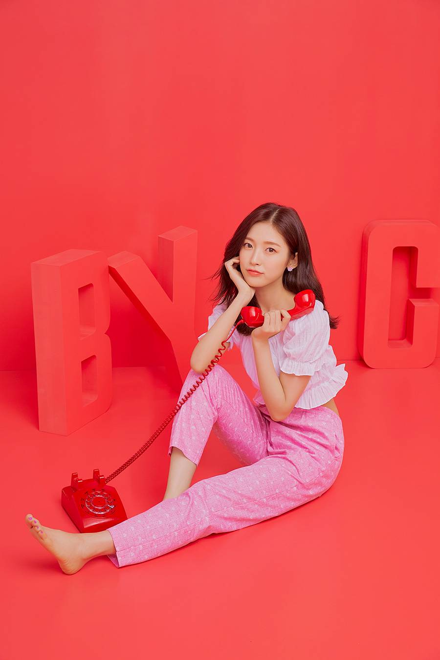 Oh My Girl - Arin | Scrolller