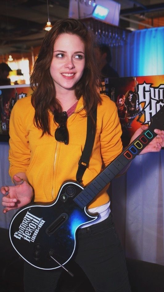 Ol' Guitar Hero | Scrolller