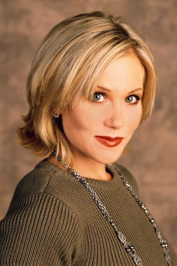 Olive sweater | Scrolller