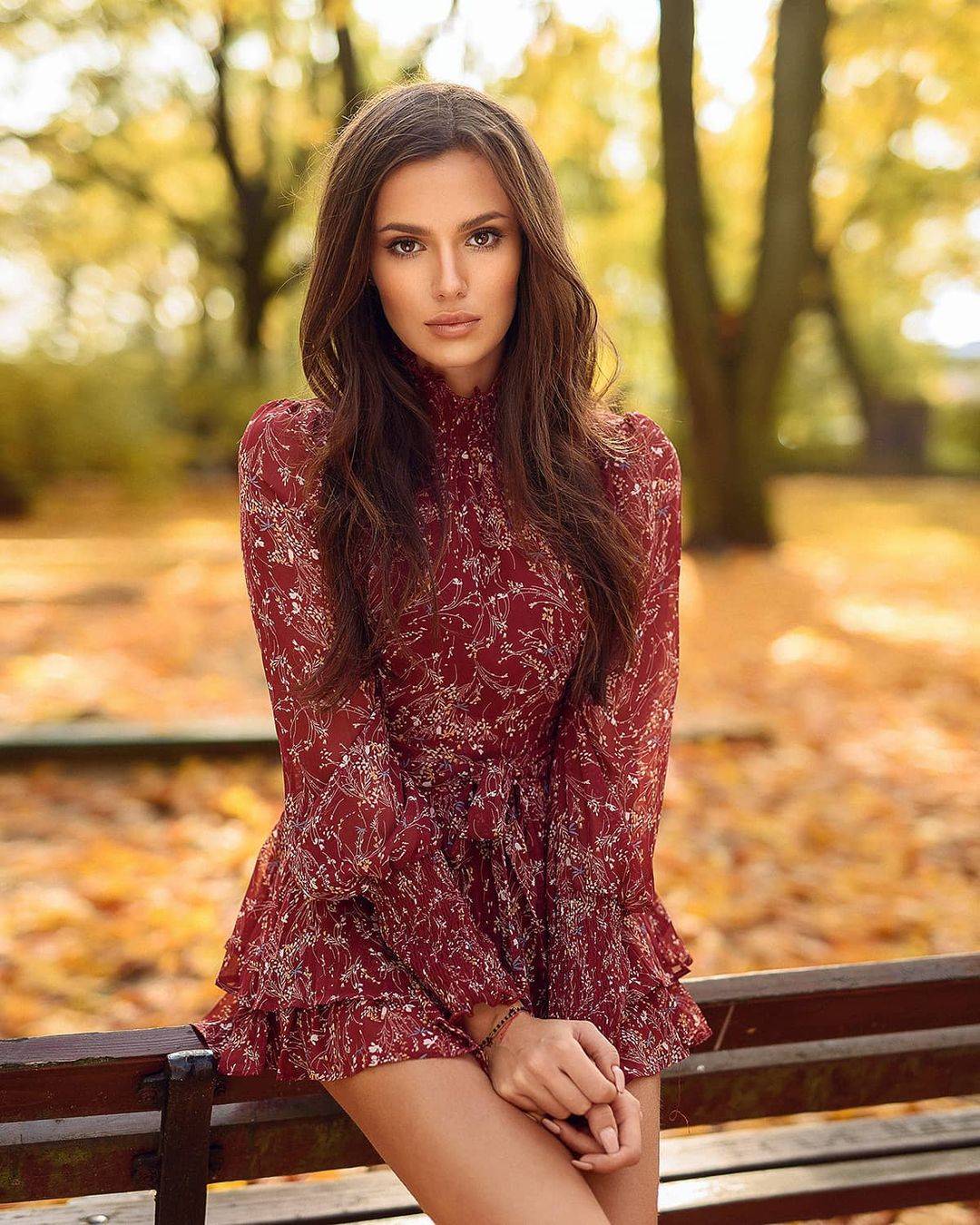 Olivia Inga | Scrolller