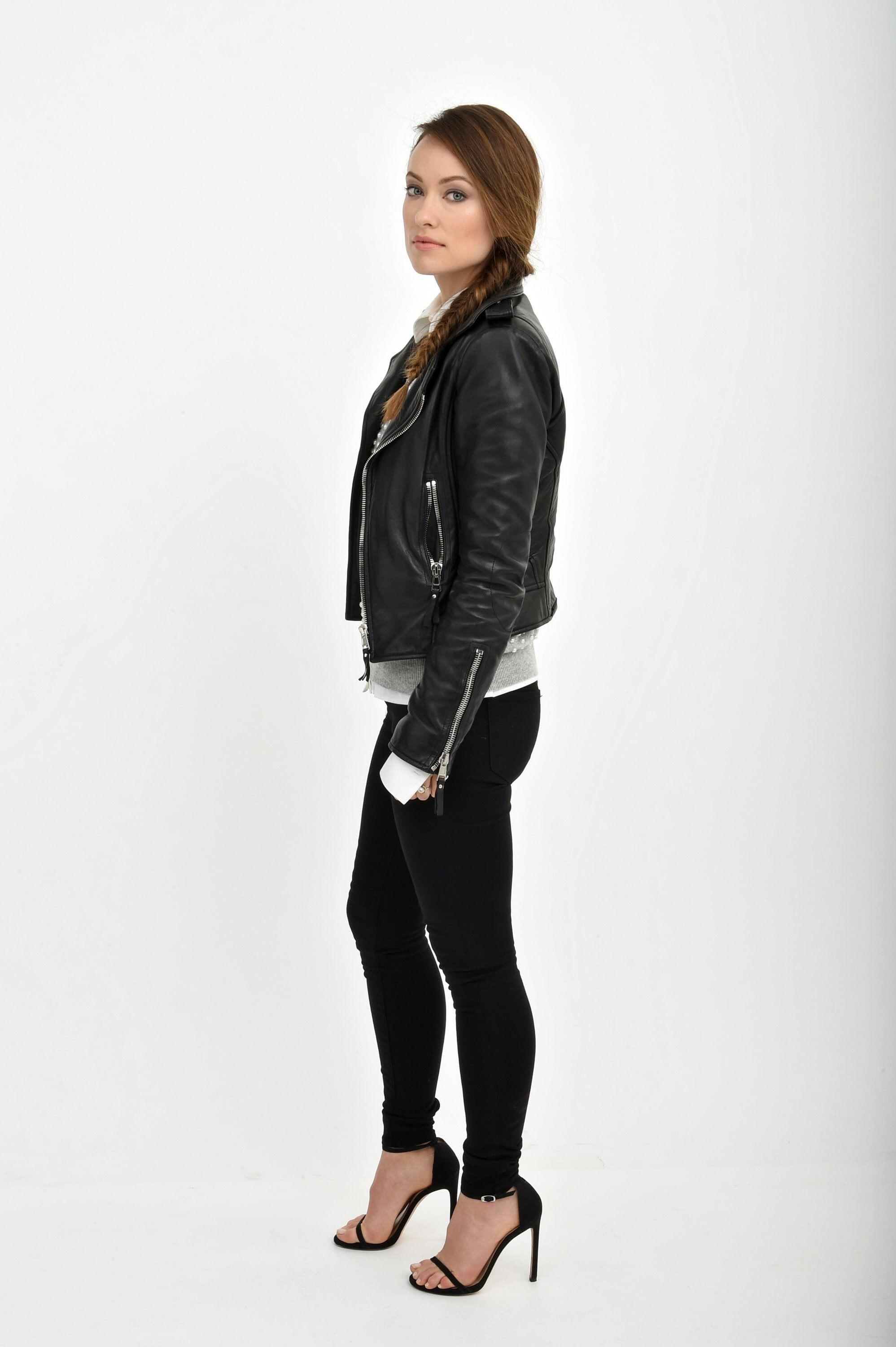 Olivia Wilde Scrolller