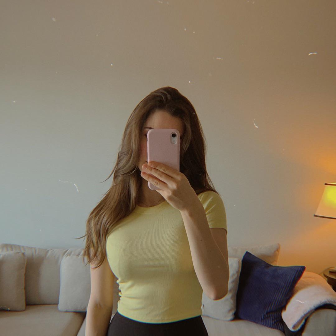 @oliviakleynhans | Scrolller