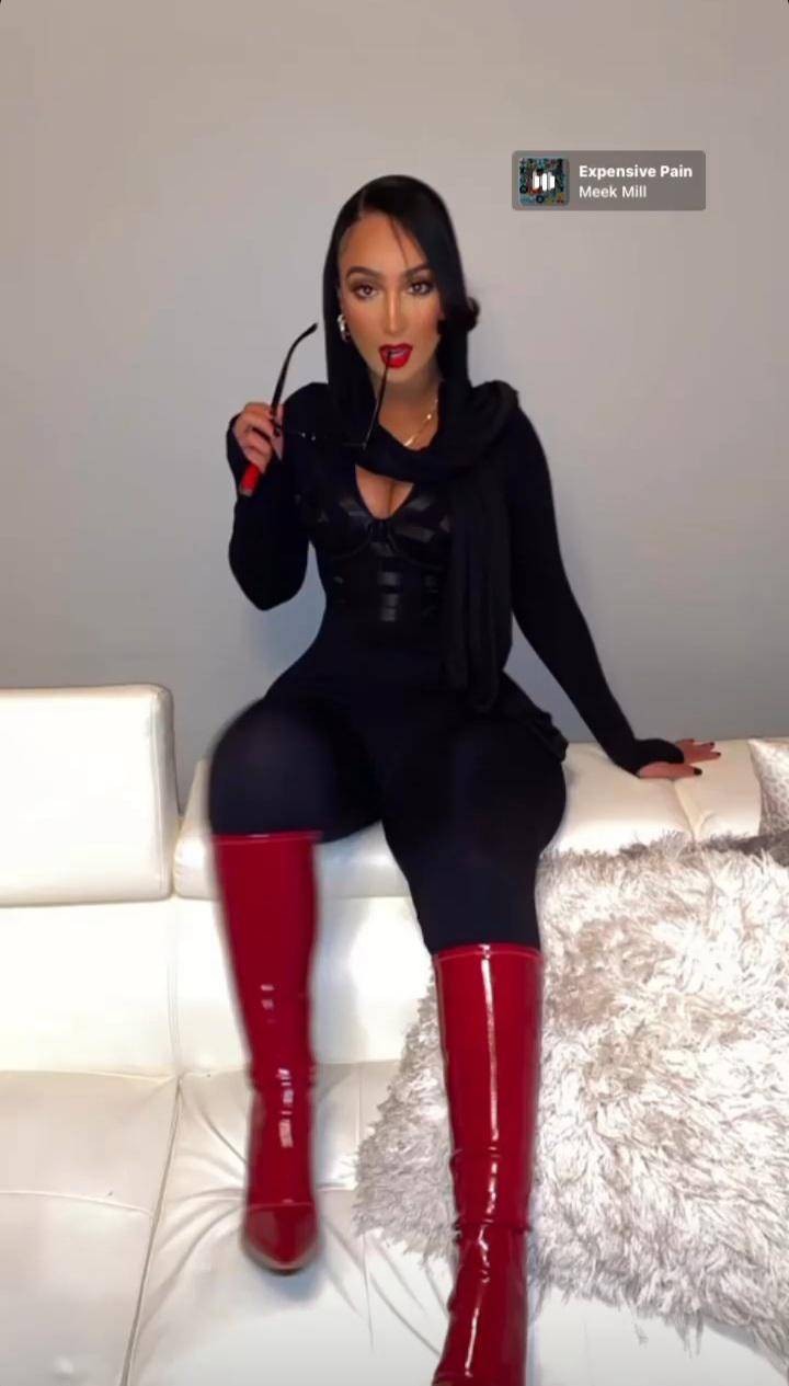 Omaima again mocking the hijab | Scrolller